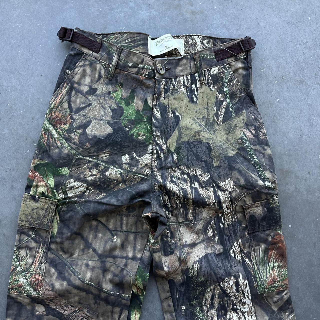 Crazy Vintage Y2K Realtree Camo Cargo Pants Baggy... - Depop