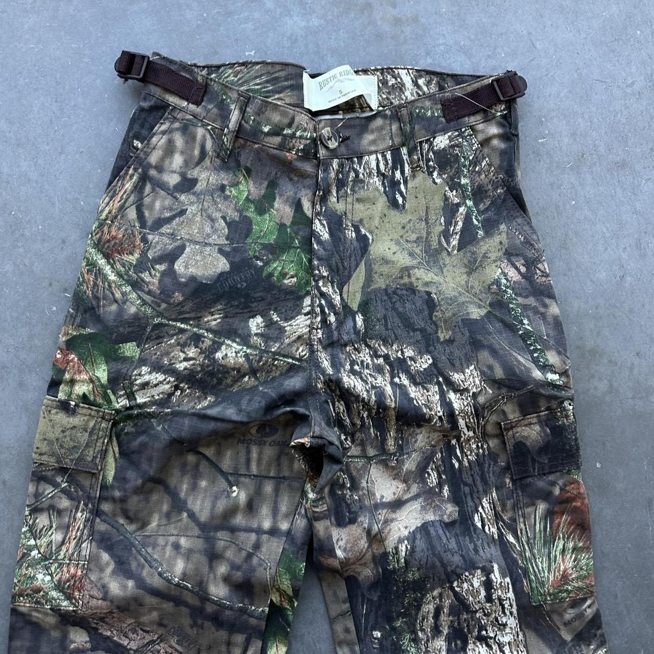 Crazy Vintage Y2K Realtree Camo Cargo Pants Baggy... - Depop