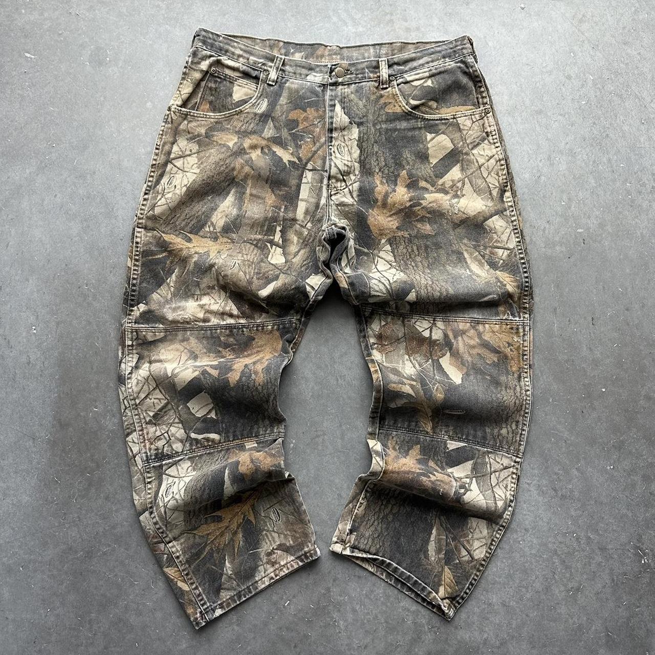 Crazy Vintage Y2K Realtree Camo Double Knee Pants... - Depop