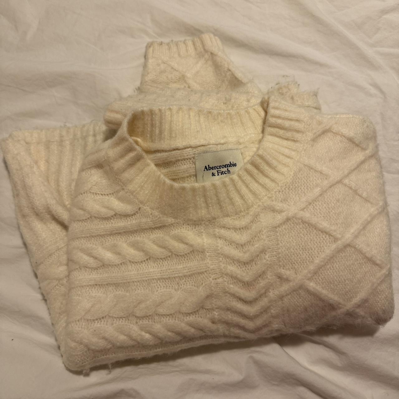 Abercrombie & Fitch cream colored cable knit... - Depop