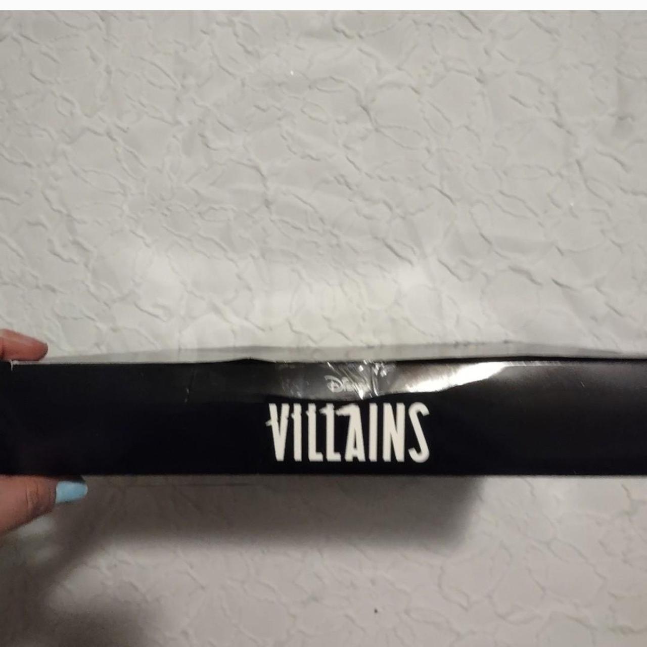 Disney Villains Ursula Makeup Kit Disney Villains... - Depop