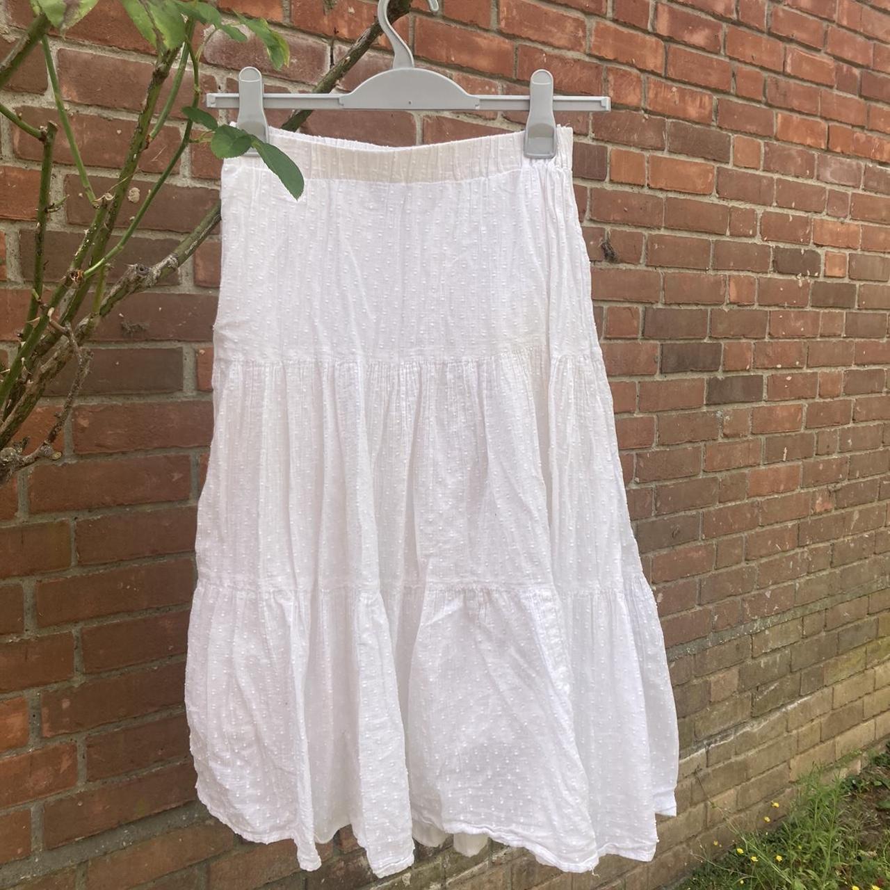 White long floaty skirt - Depop