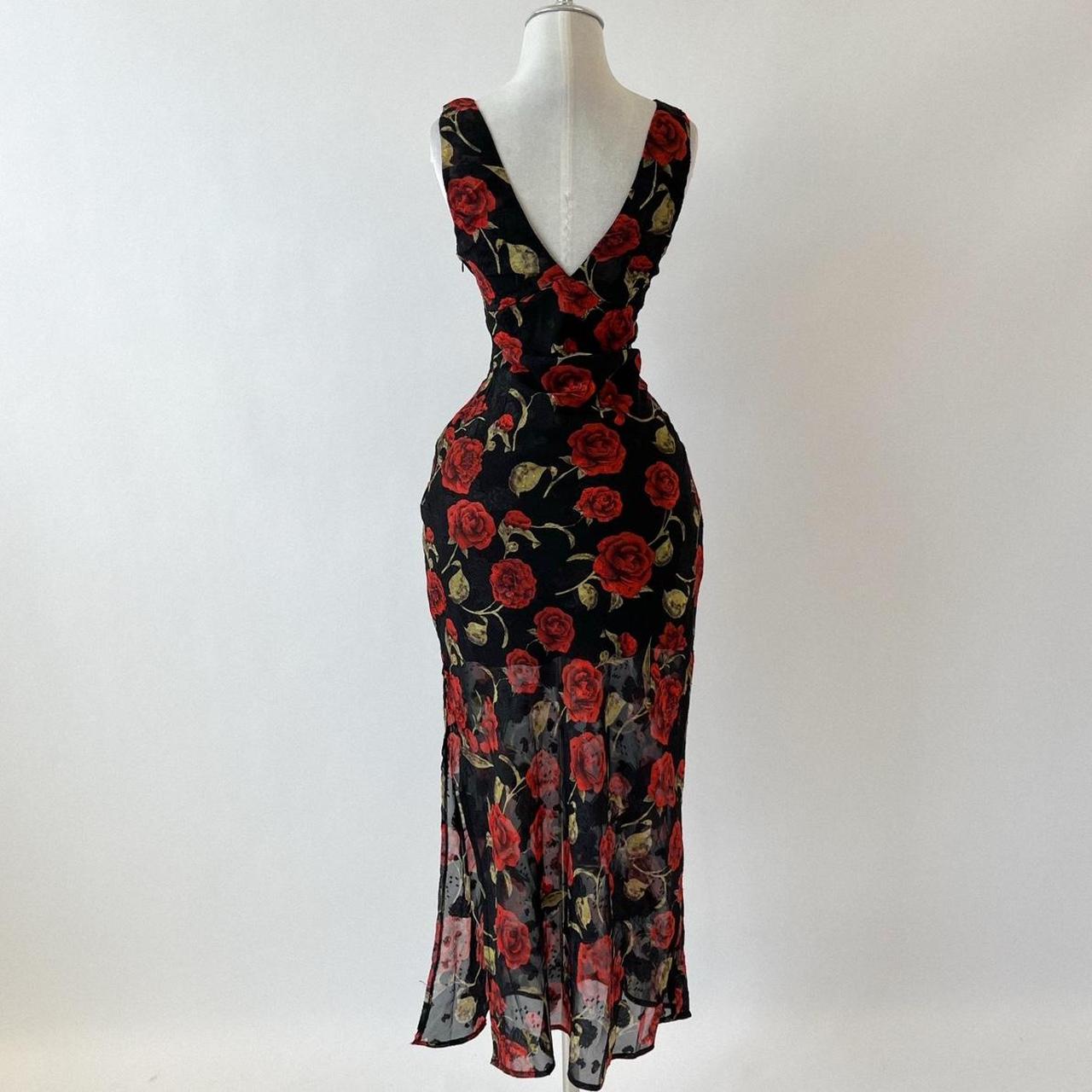 Dazie Red Rose Midi Dress Previously loved but... - Depop