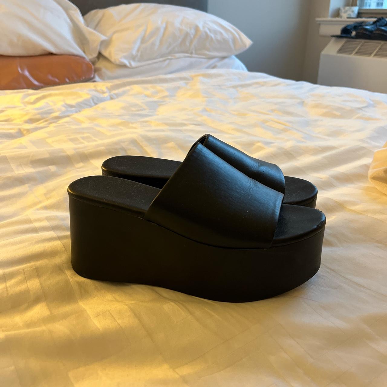 Forever 21 platform sandals. These are one of my all... - Depop