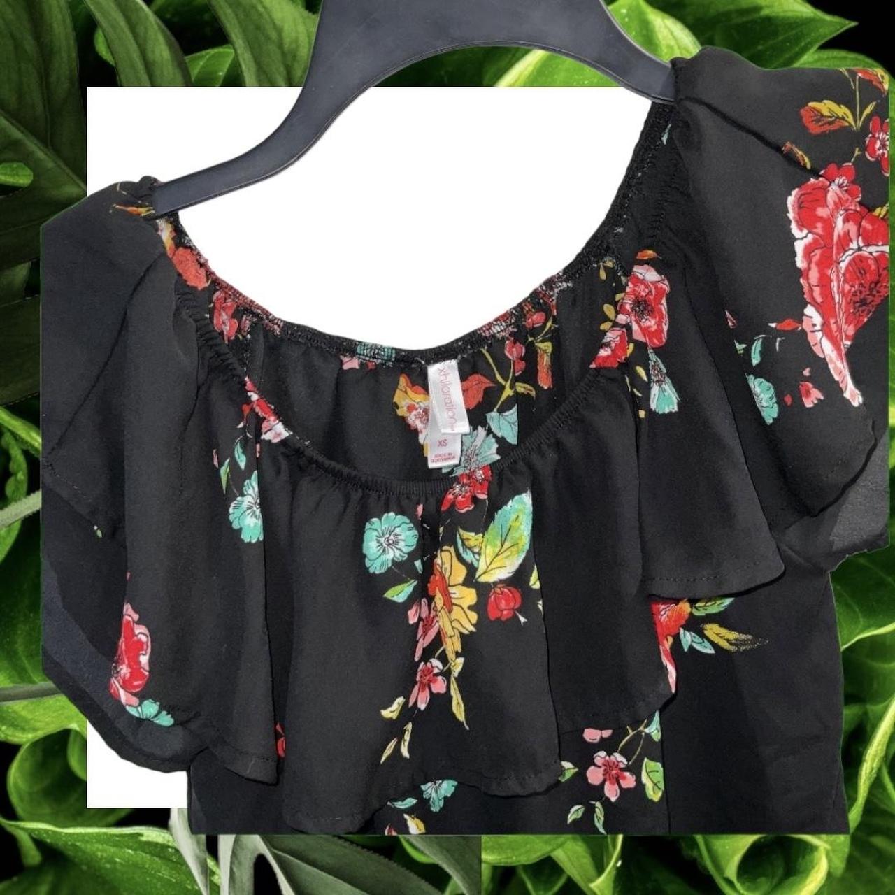 Xhilaration Black Floral Top Women XS Large Overlay... - Depop