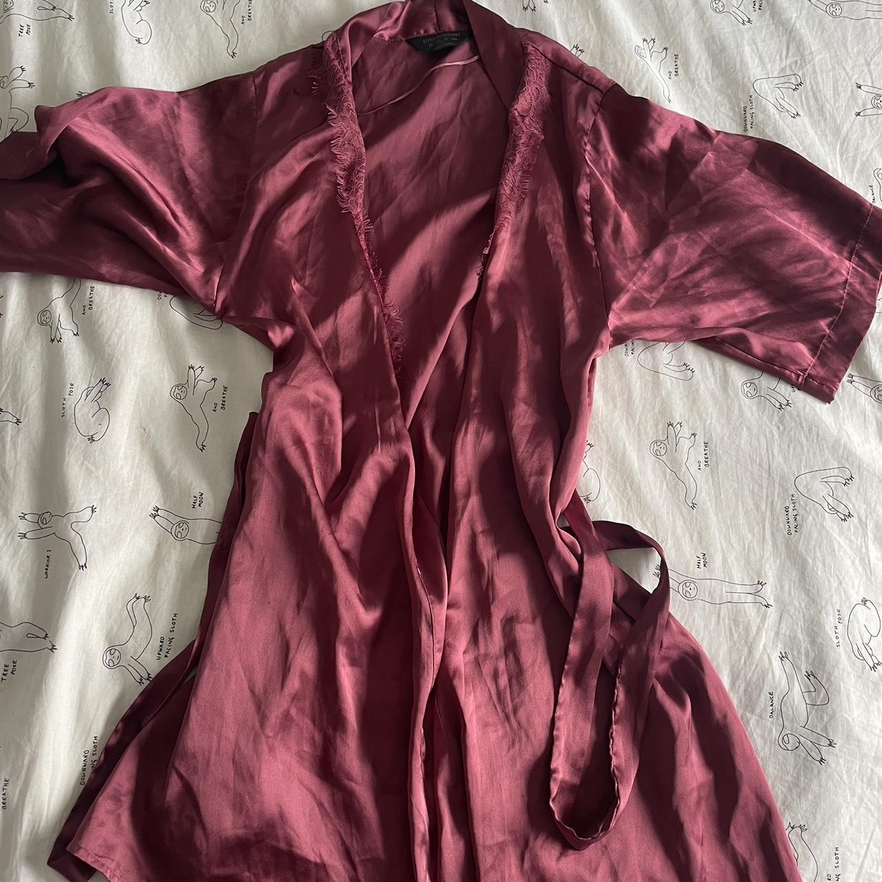 victoria’s secret burgundy satin robe good condition - Depop