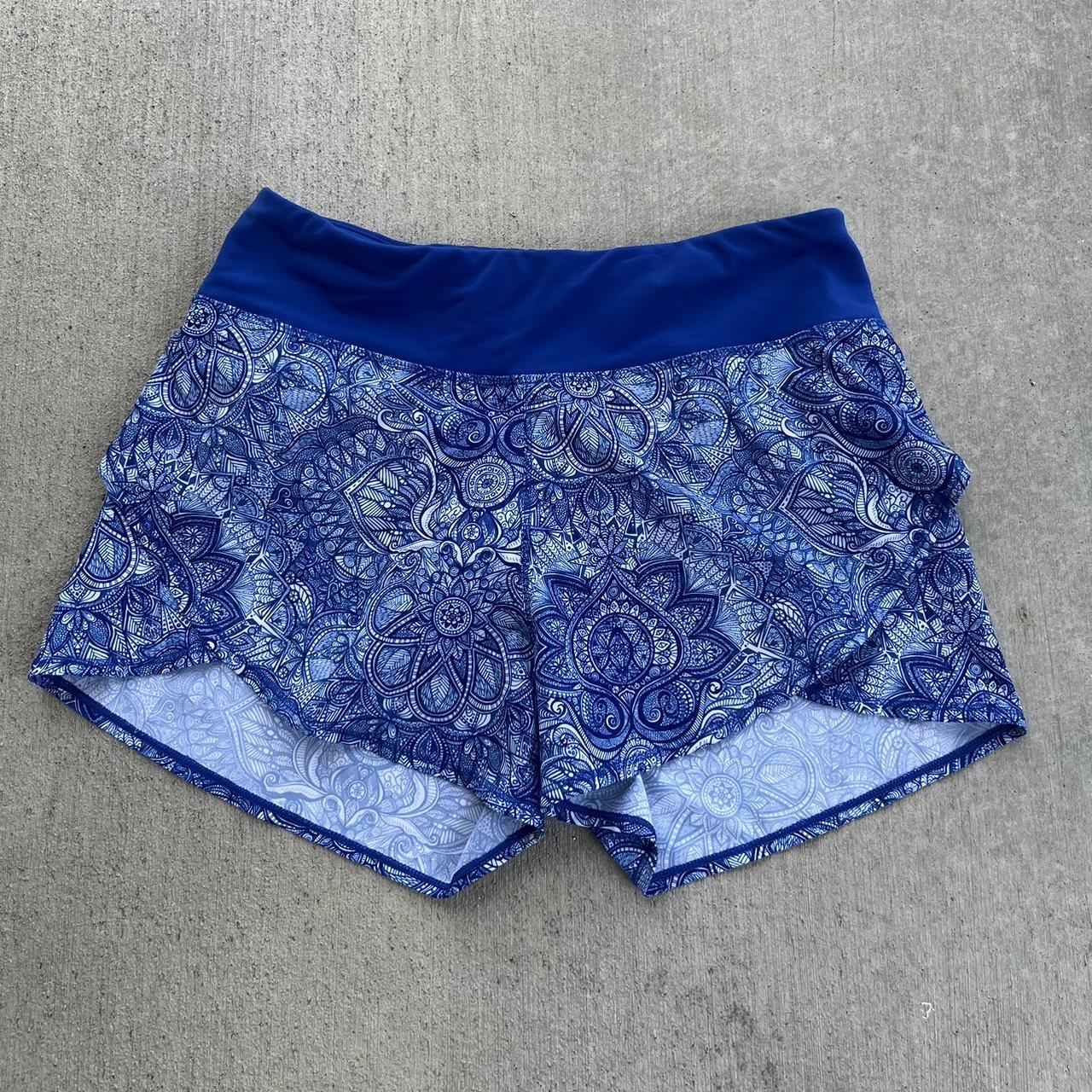 cute Calia yoga shorts - Depop