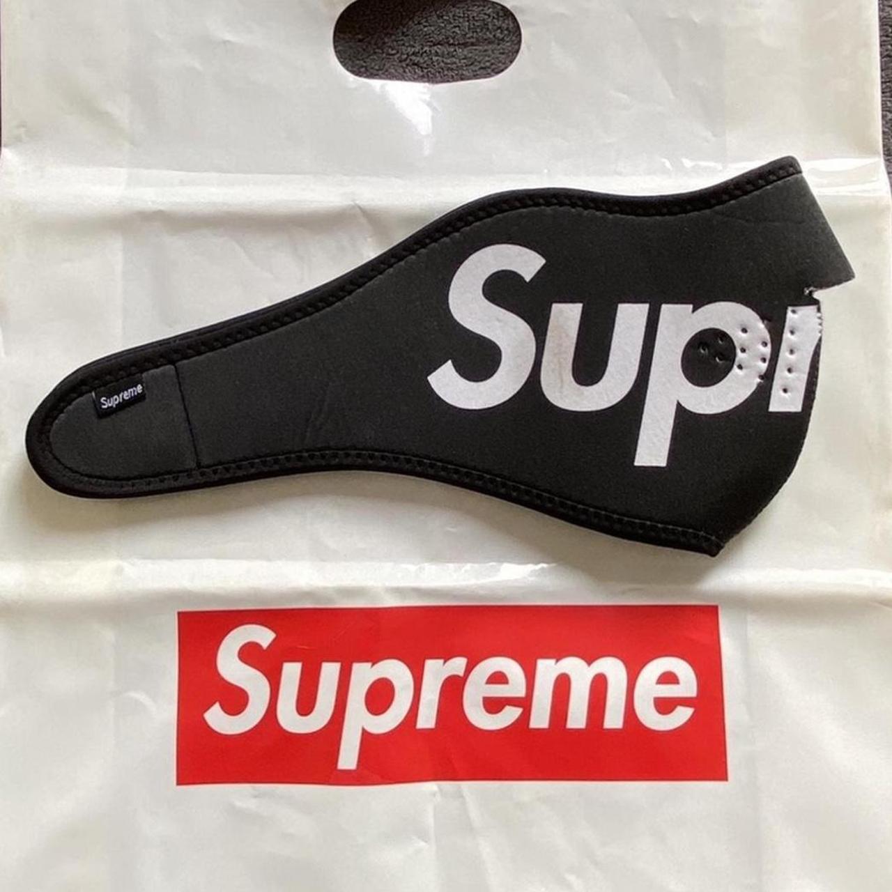 Supreme Men's Accessory | Depop