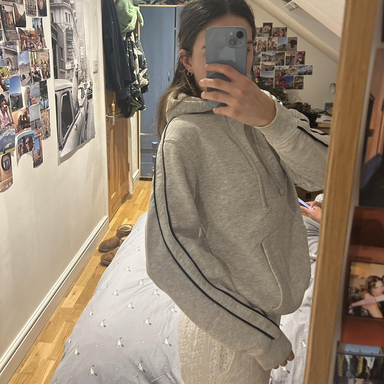 Subdued grey hoodie Size XS Hardly worn - Depop