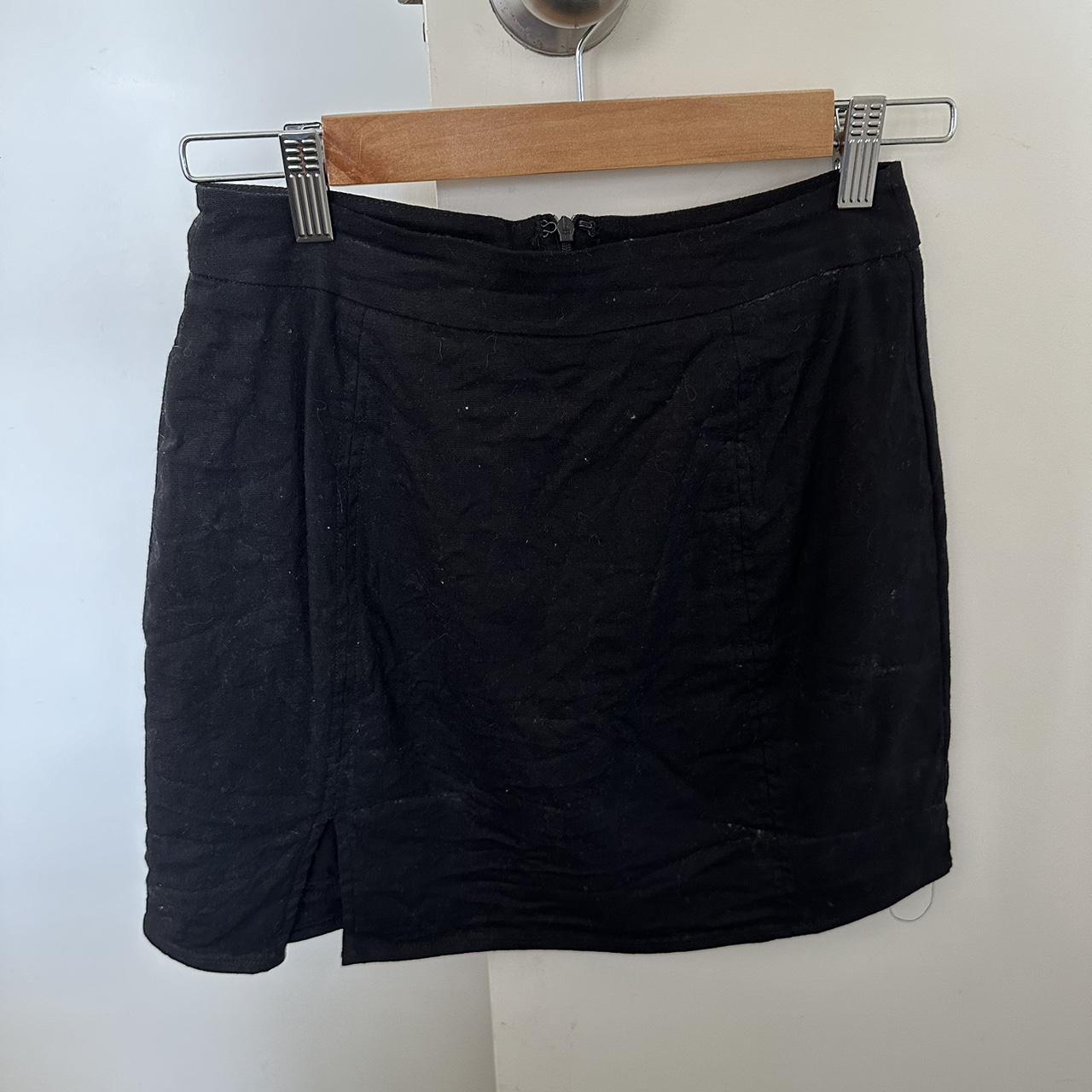 Perfect Strangers skirt from Universal Store Worn... - Depop