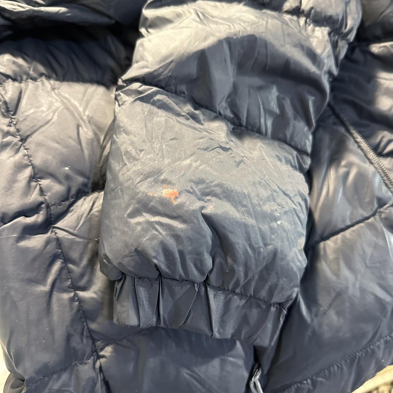 Black Macpac puffer jacket Zip up jacket with stand... | Depop