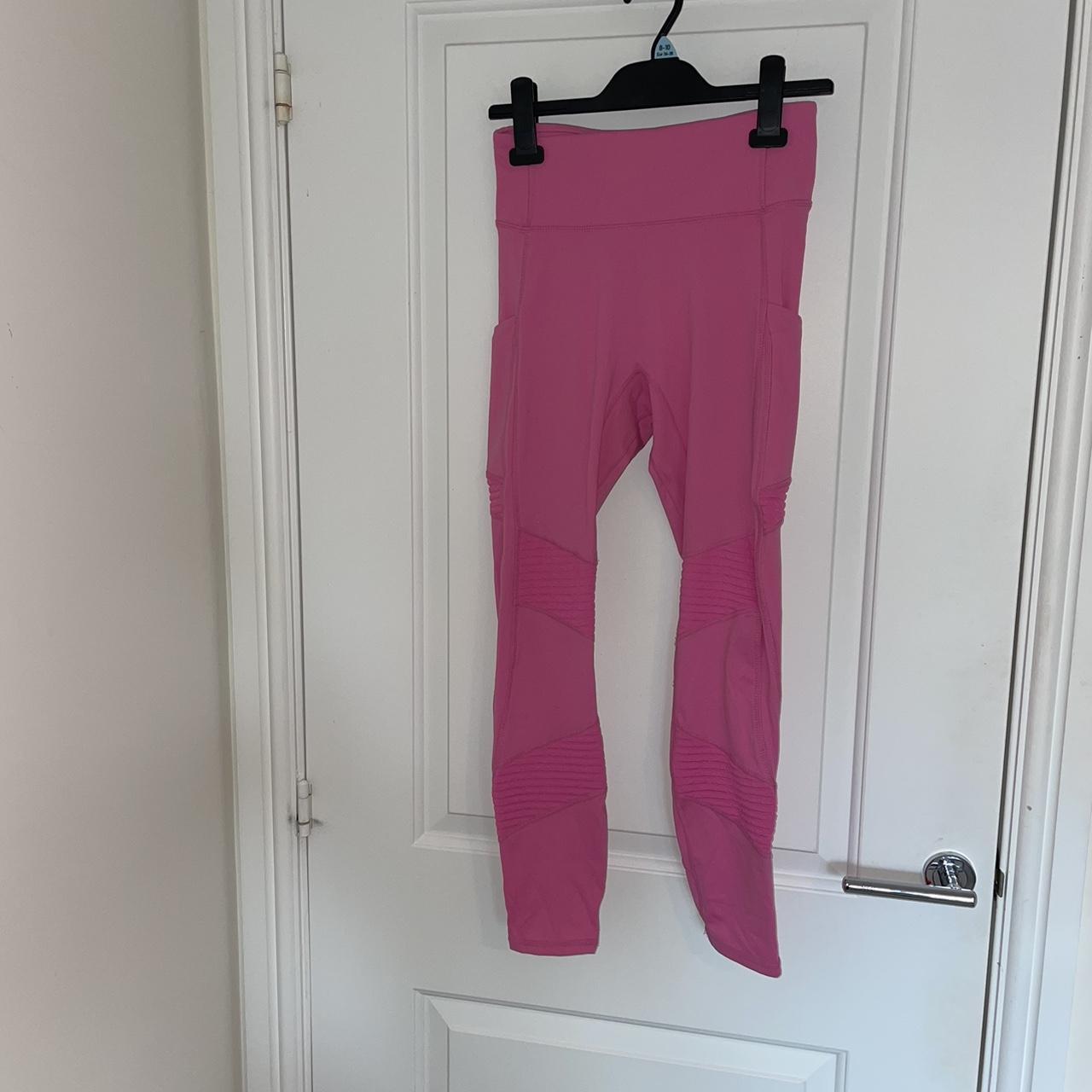 Fabletics pink leggings Size small In great condition - Depop