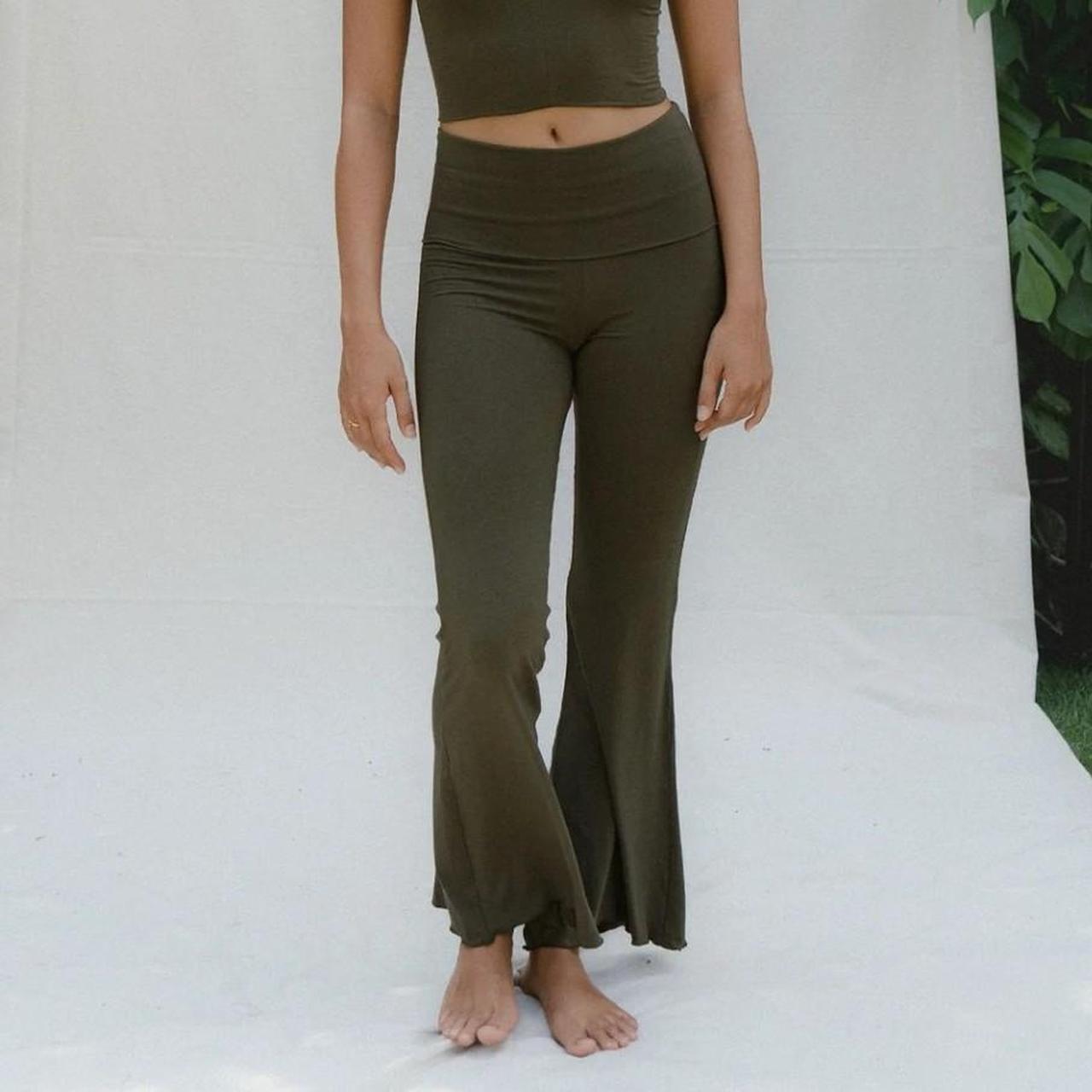 INDIGO LUNA agni flares in forest green This colour... - Depop