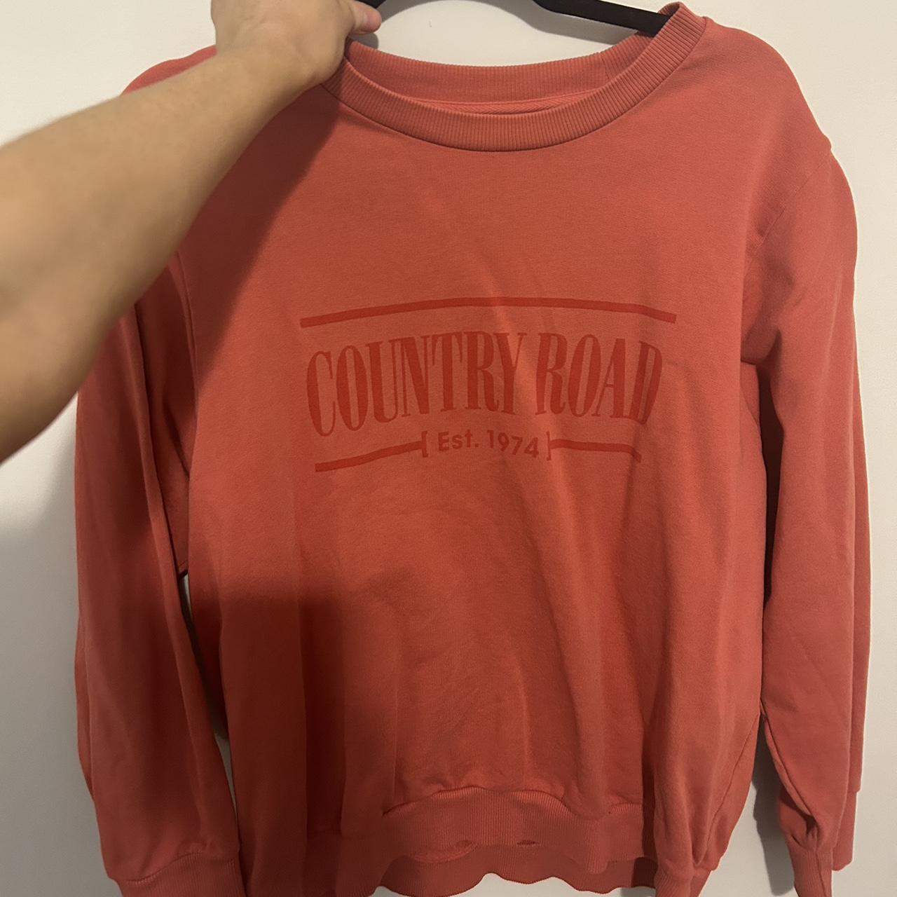 Red country road crew neck, size SMALL. - Depop