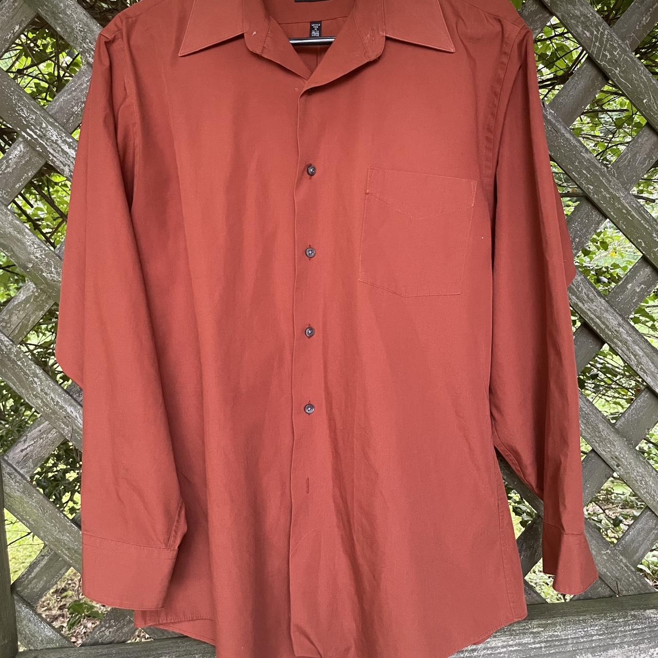 Size large button up rust colored shirt - Depop