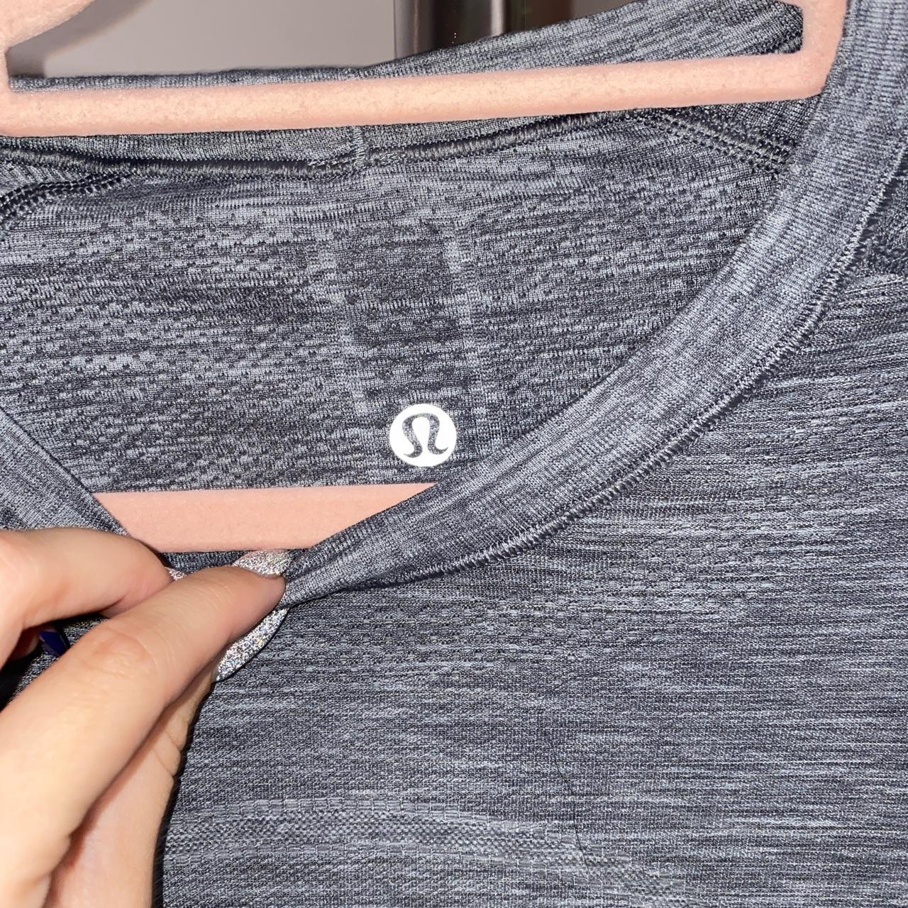 Lululemon Women's Grey Shirt | Depop