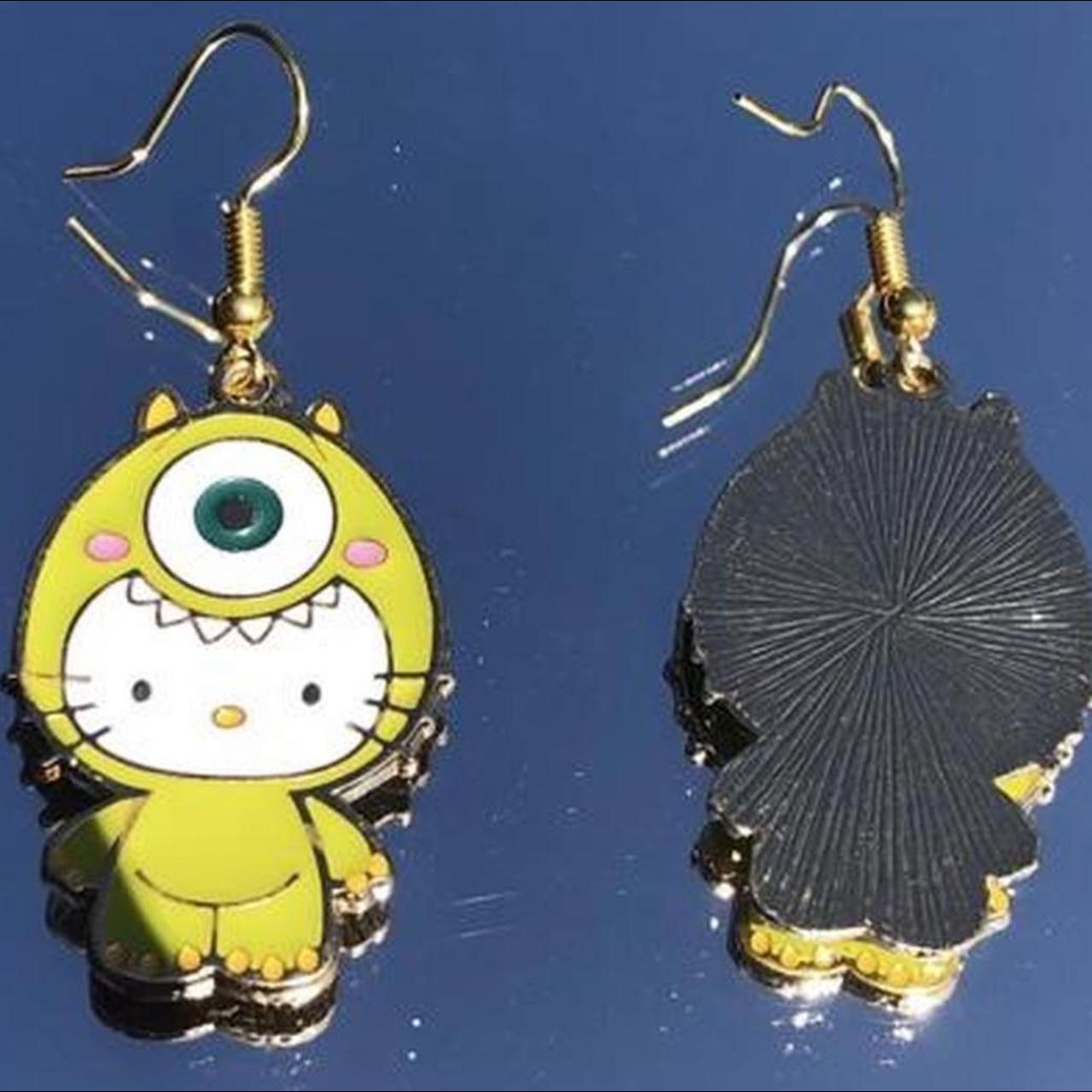 Super cute green hello kitty earrings :) Handmade... - Depop