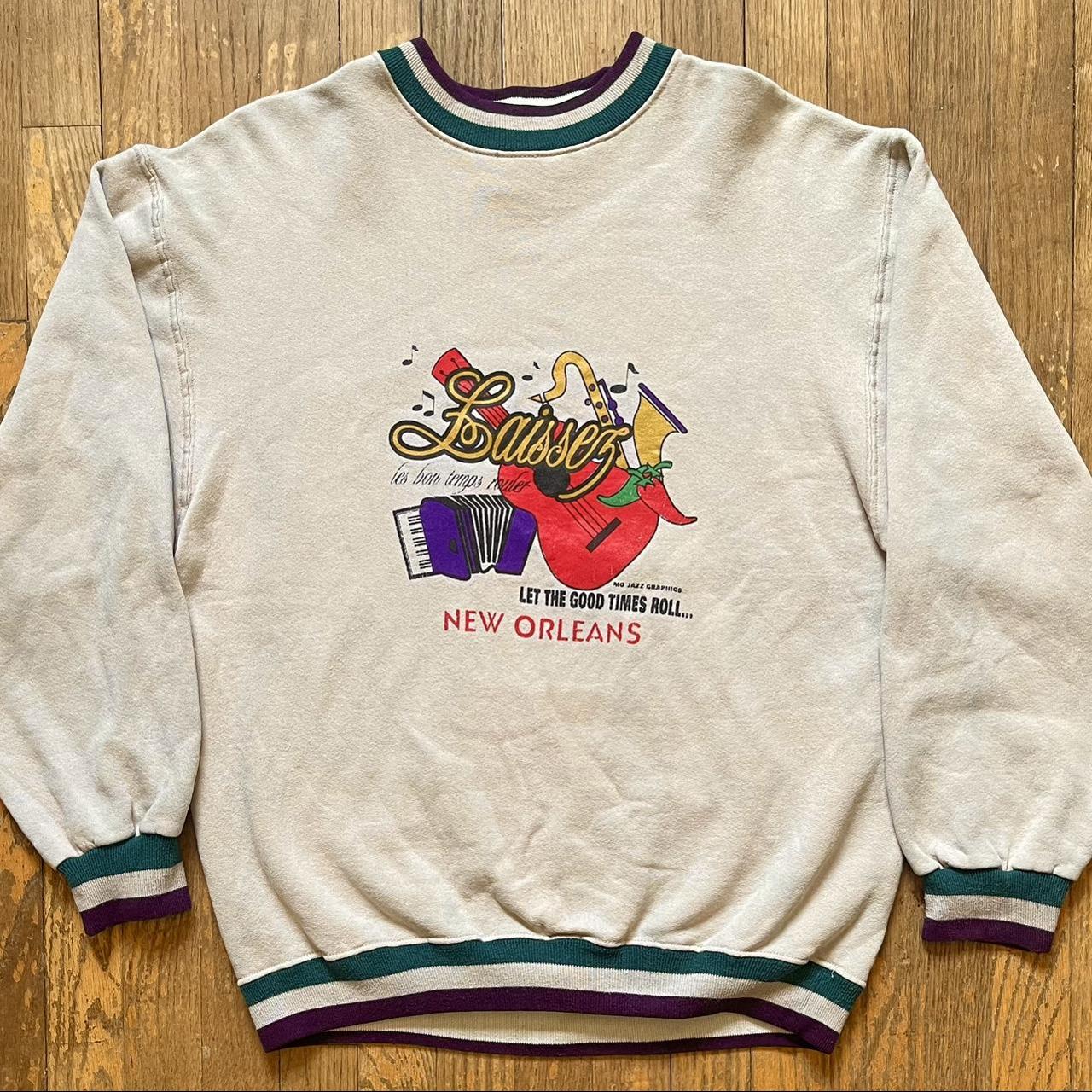 Oneita Men's Cream Sweatshirt | Depop