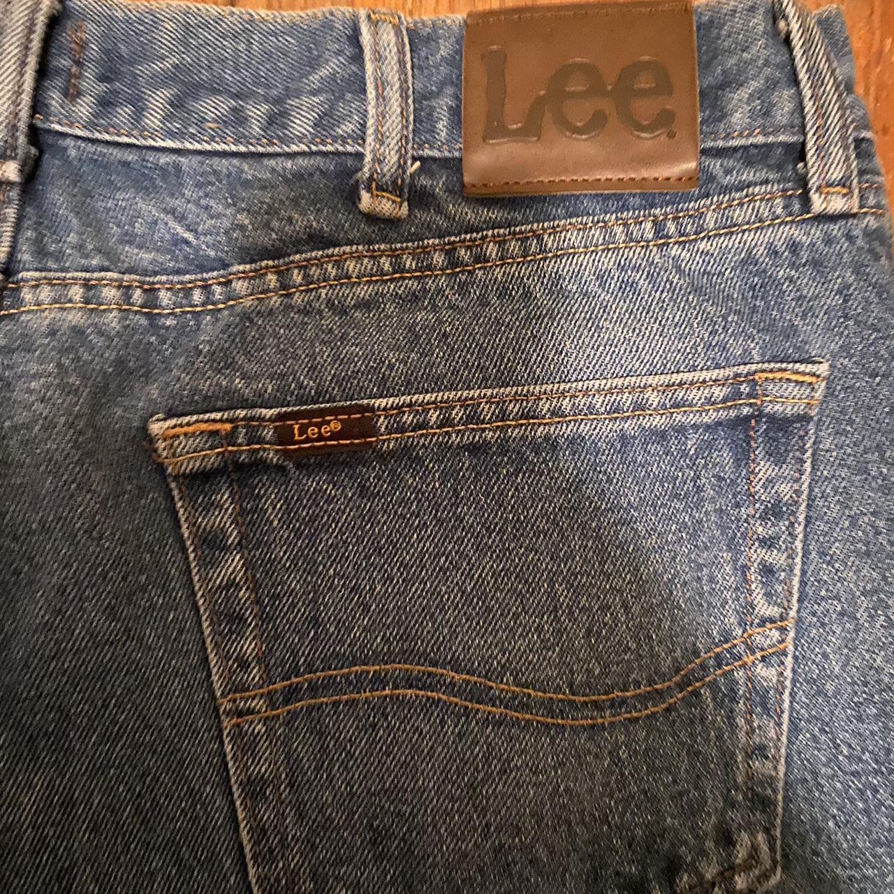 Men’s Lee denim jeans, regular fit :) no noticeable... - Depop