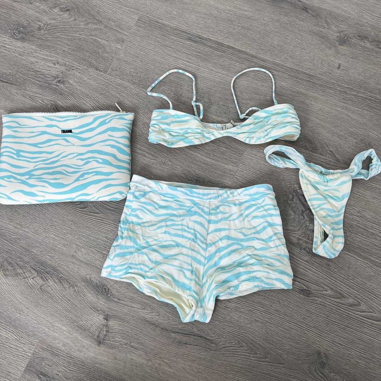 Triangl STELL - PEZZ VELVET SCOOP CROP BIKINI SET... | Depop