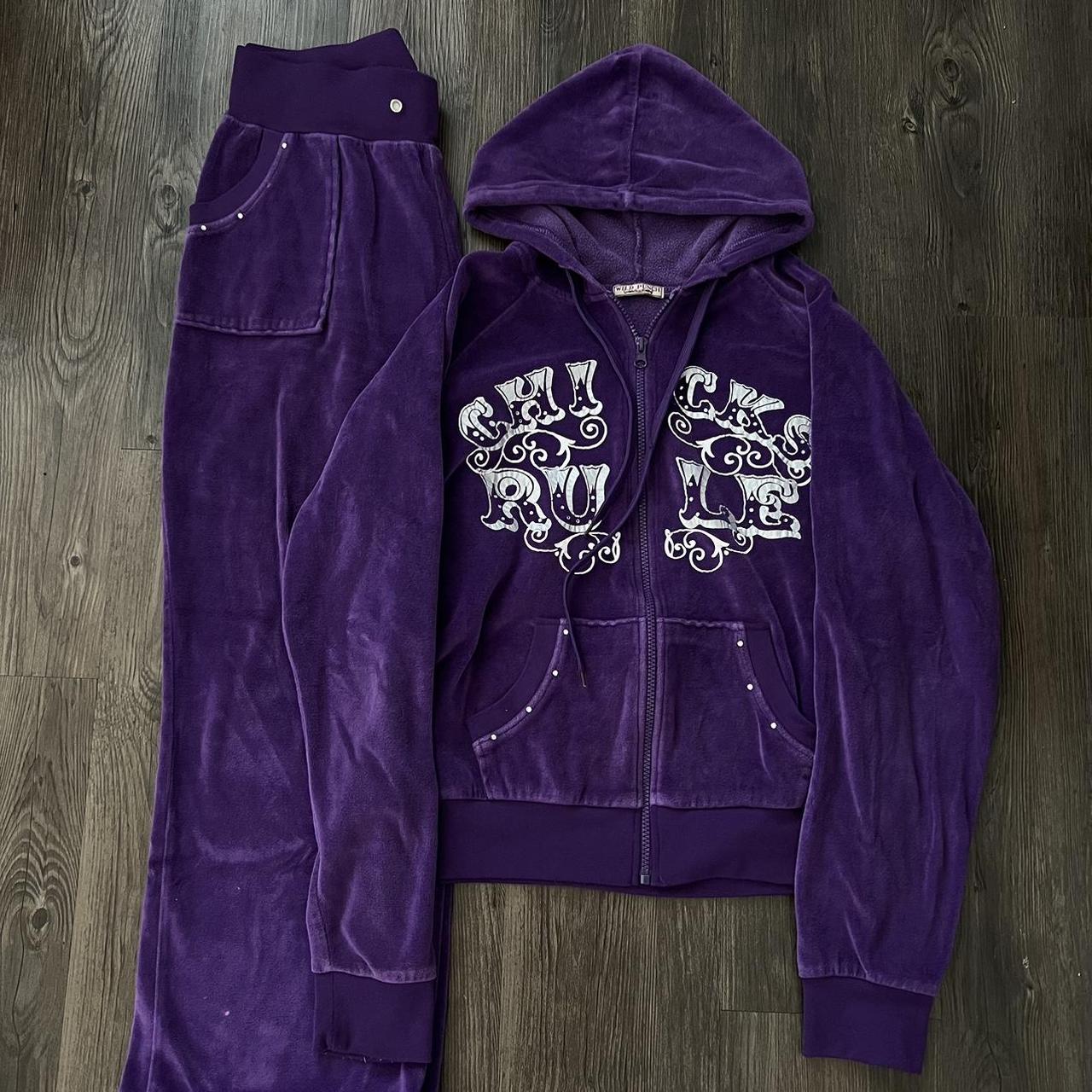 Y2K vintage 2000s ‘Chicks Rule’ purple velour 2... - Depop