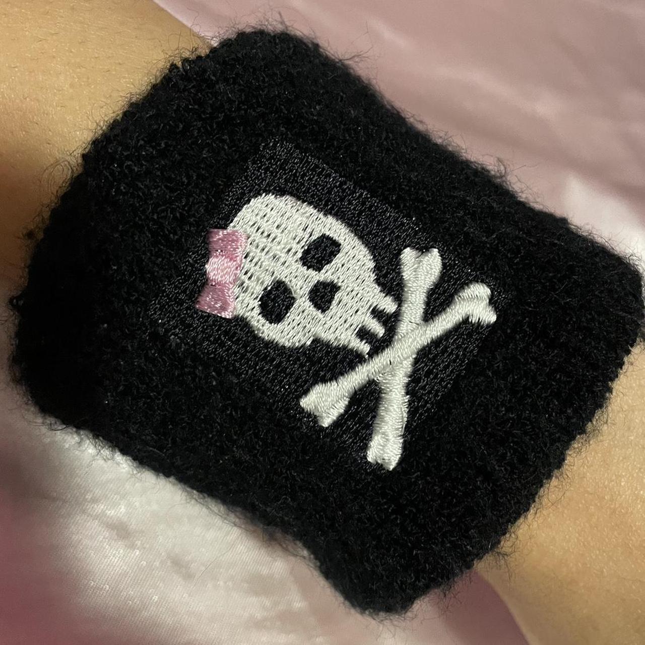 🎀Y2k early 2000s bow skull arm warmer🎀 🎀from hot... - Depop
