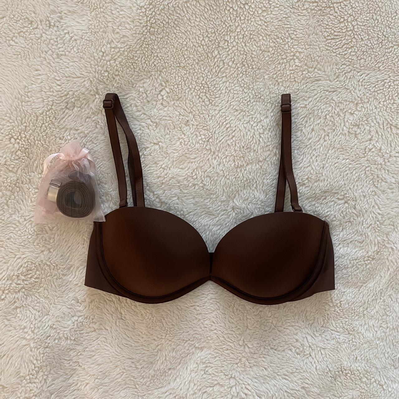 Victoria’s Secret solutions bra! Size 32C No flaws!... - Depop