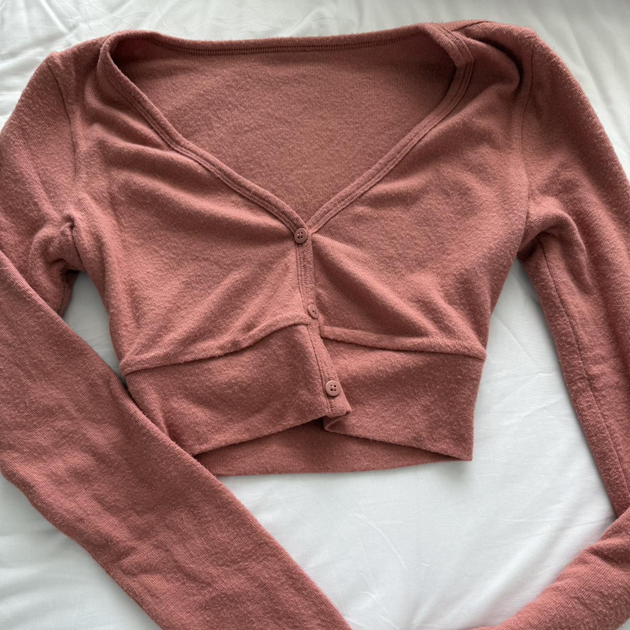 Alo Yoga alosoft comfy pink cropped cardigan #cardigan - Depop