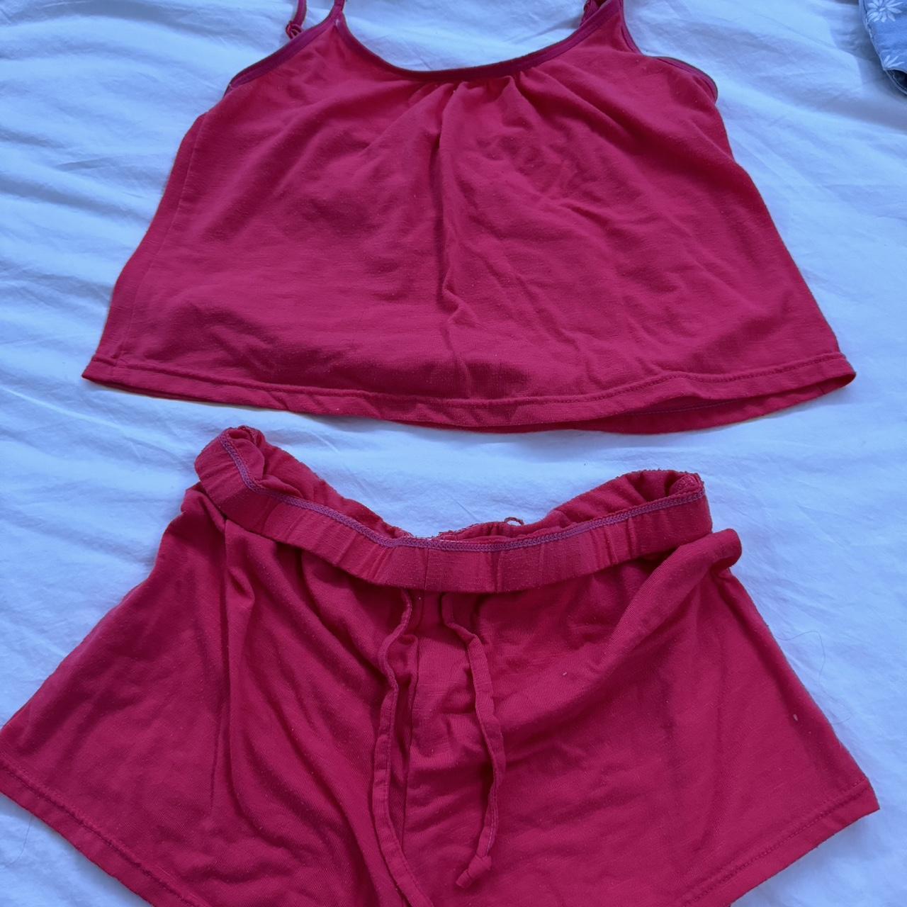 hot pink matching pj set rlly flattering - Depop