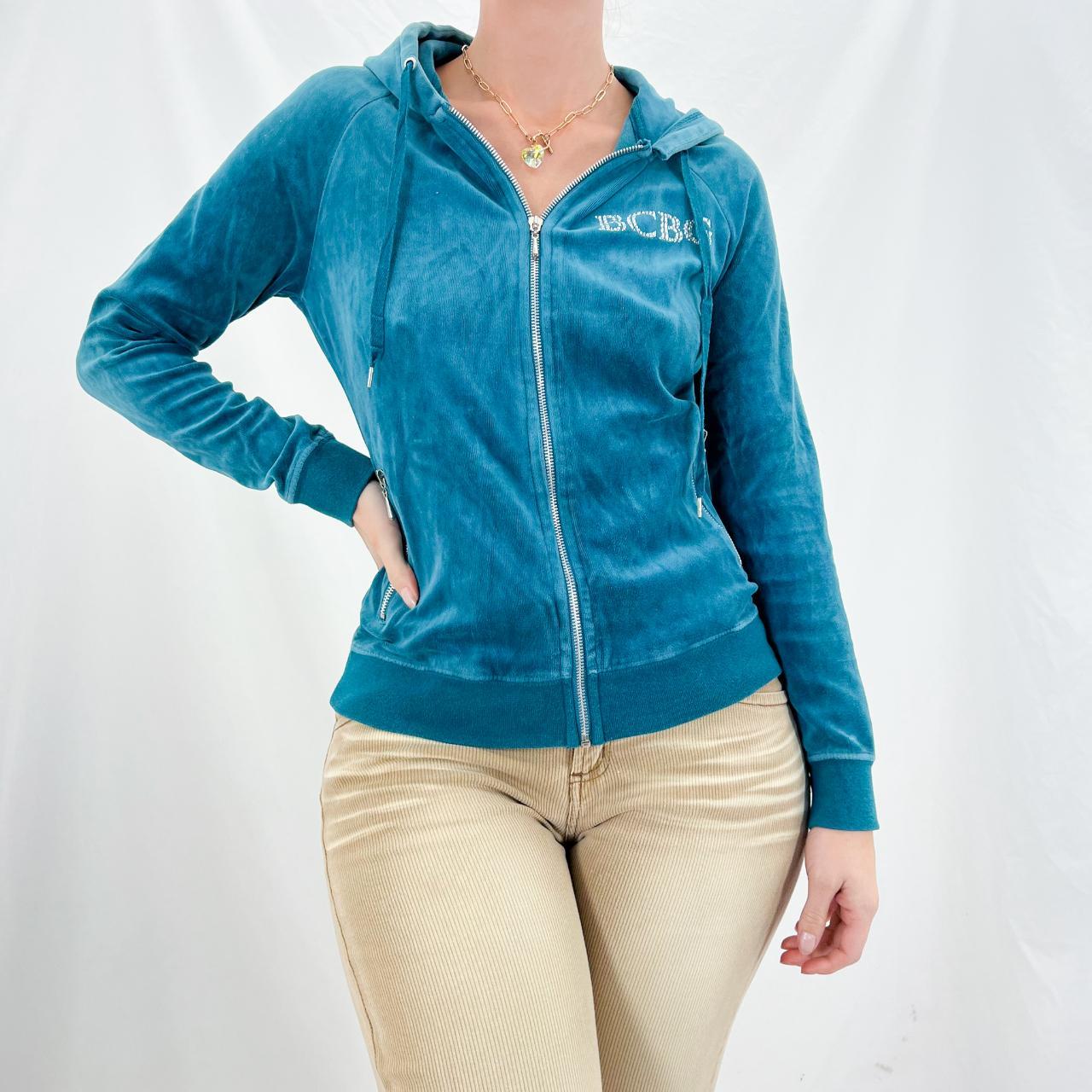 [#2626] Y2k Bcbg Max Azria Blue Terry Cloth Zip... - Depop