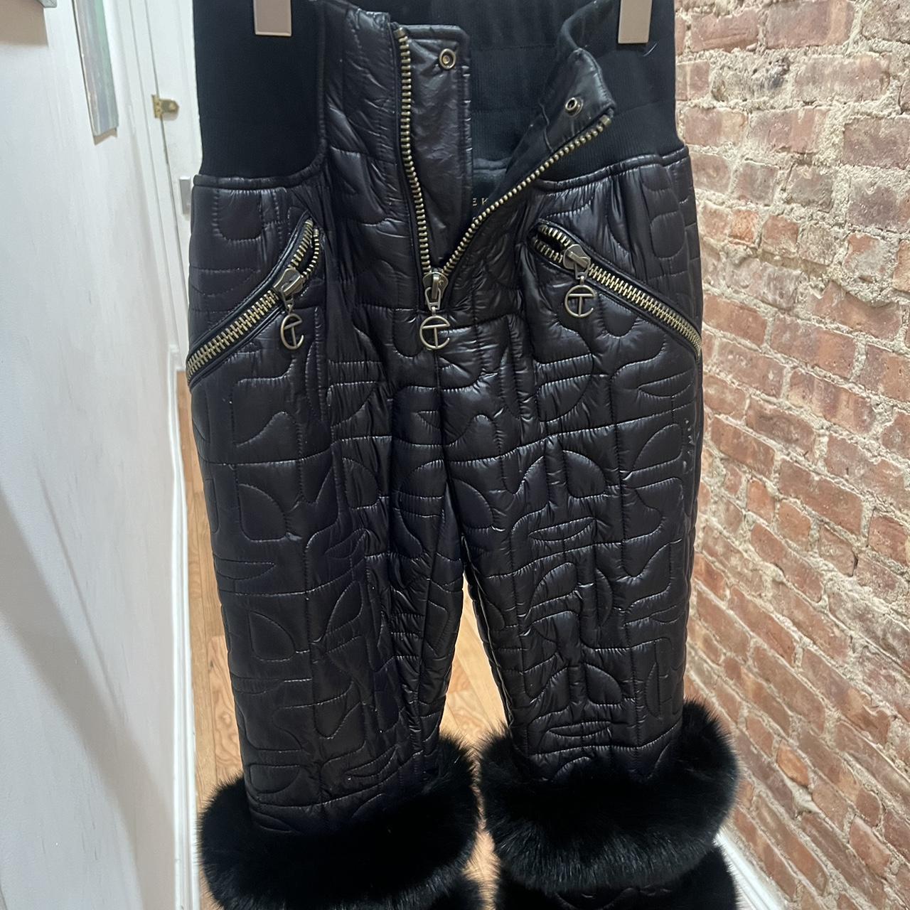 Moose knuckle x telfar pants - Depop