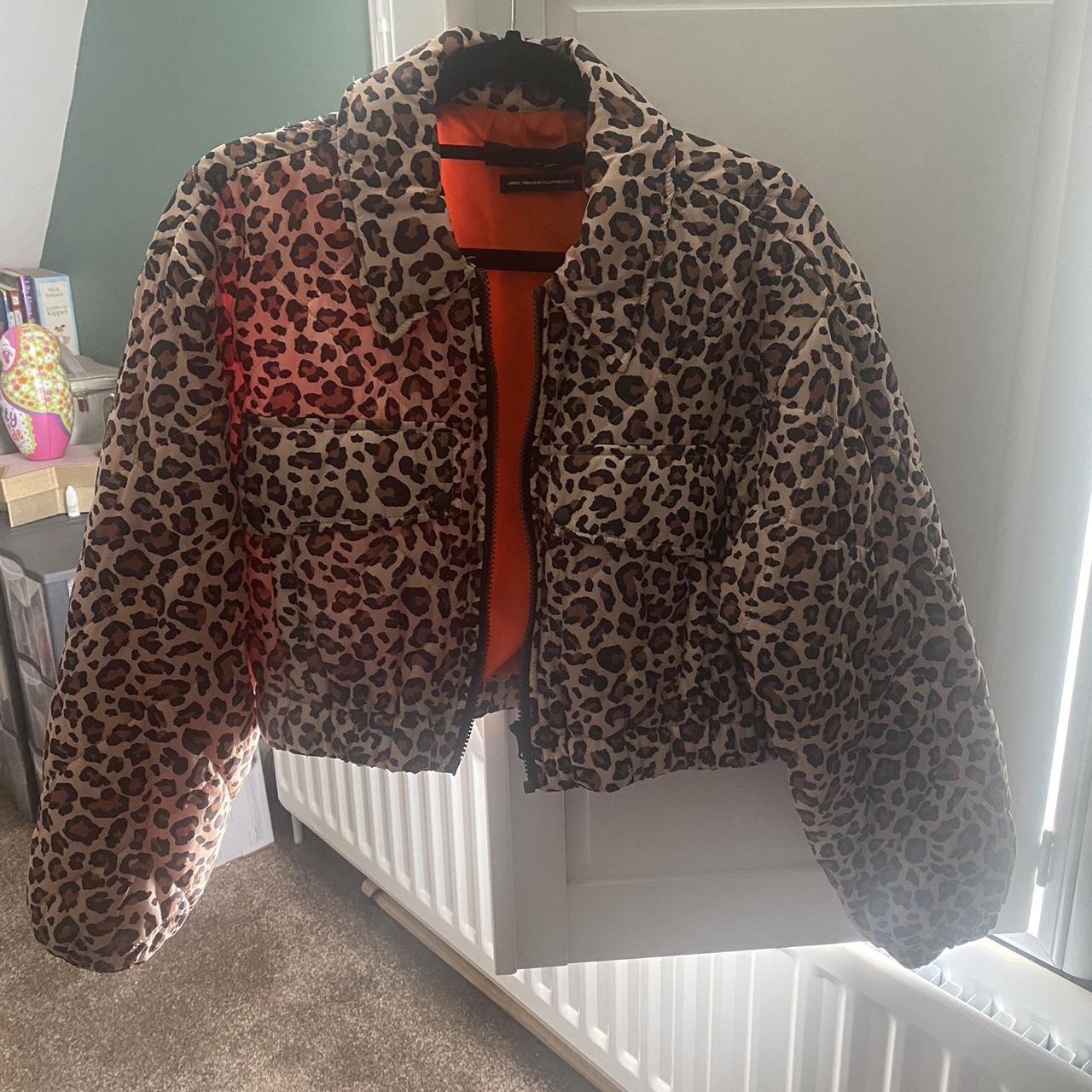 ZARA LEOPARD PRINT CROP BOMBER JACKET SIZE... - Depop