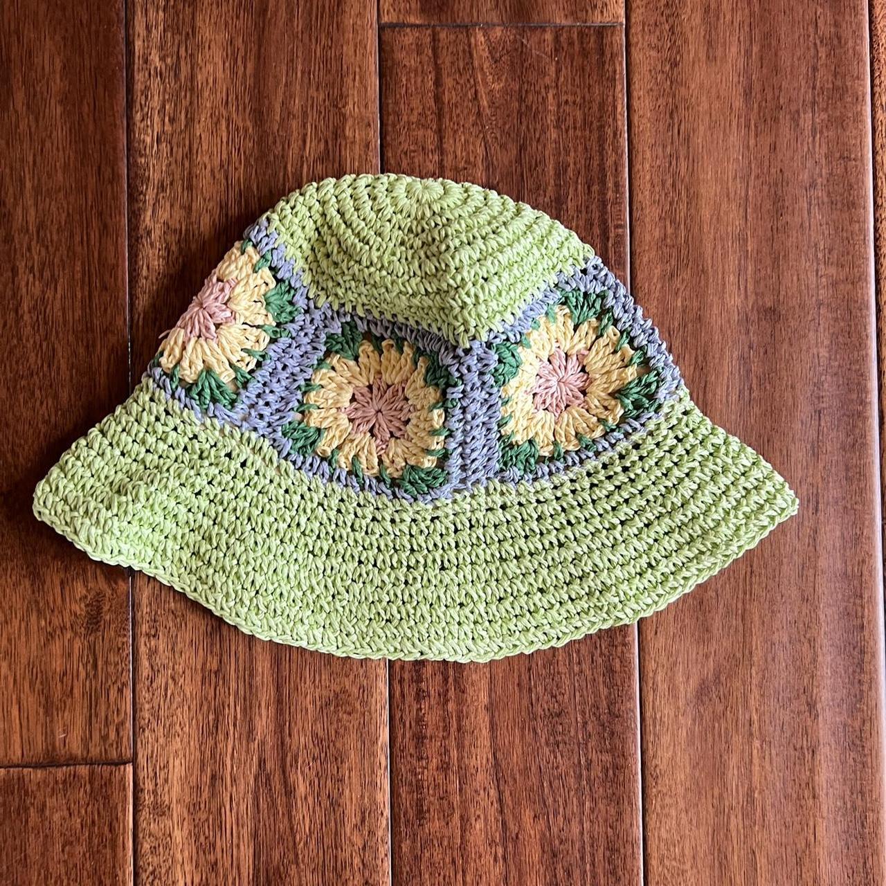 💚Spring Straw Hat💚 Cutest straw hat for spring and... - Depop