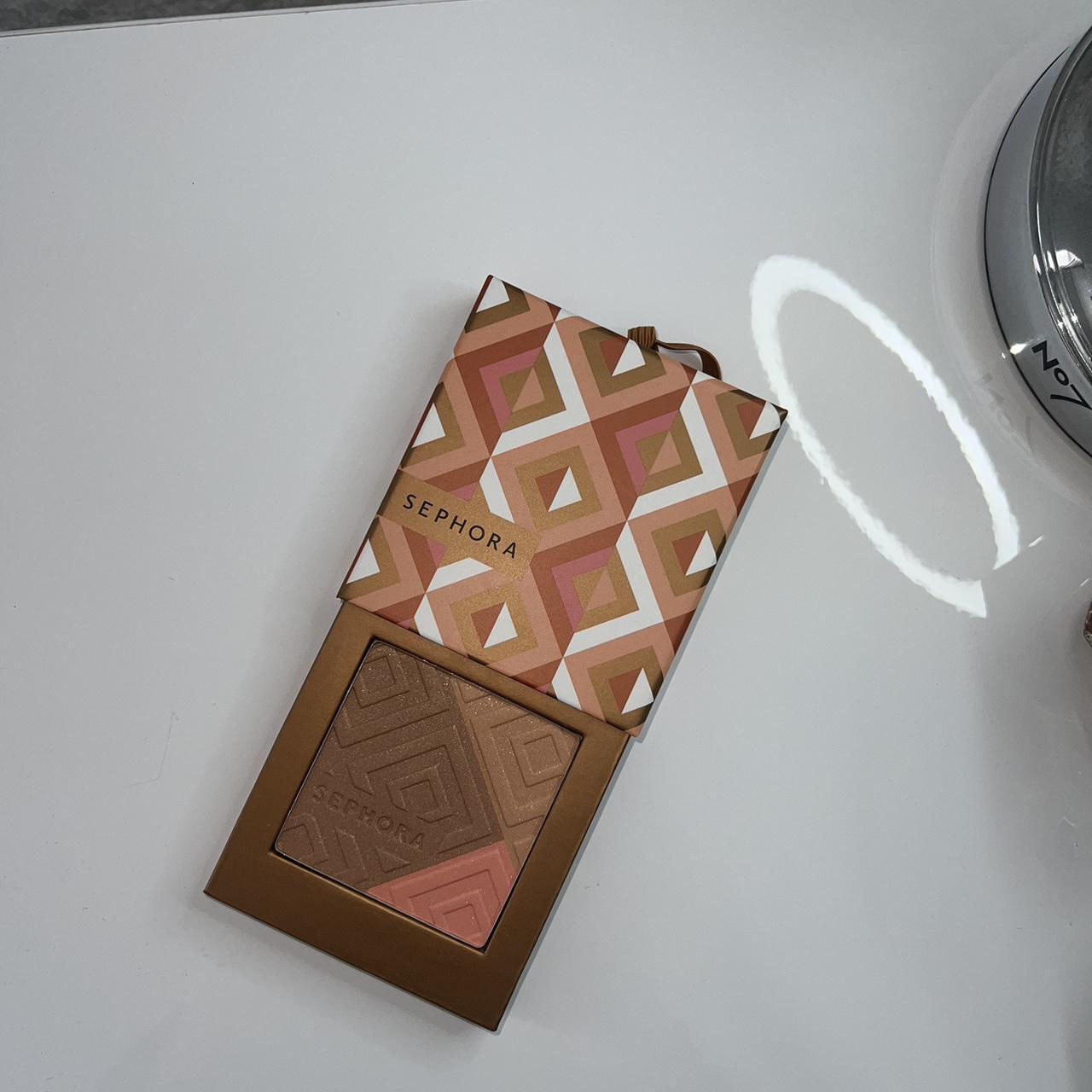 Sephora Shimmering Bronzing Powder Brand new and... - Depop