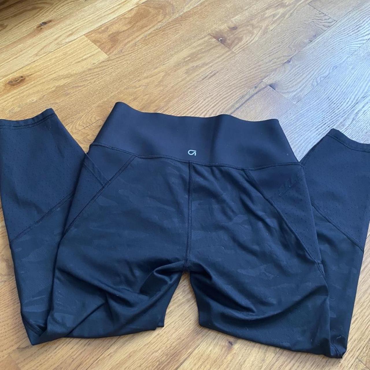 GapFit Women's Leggings | Depop