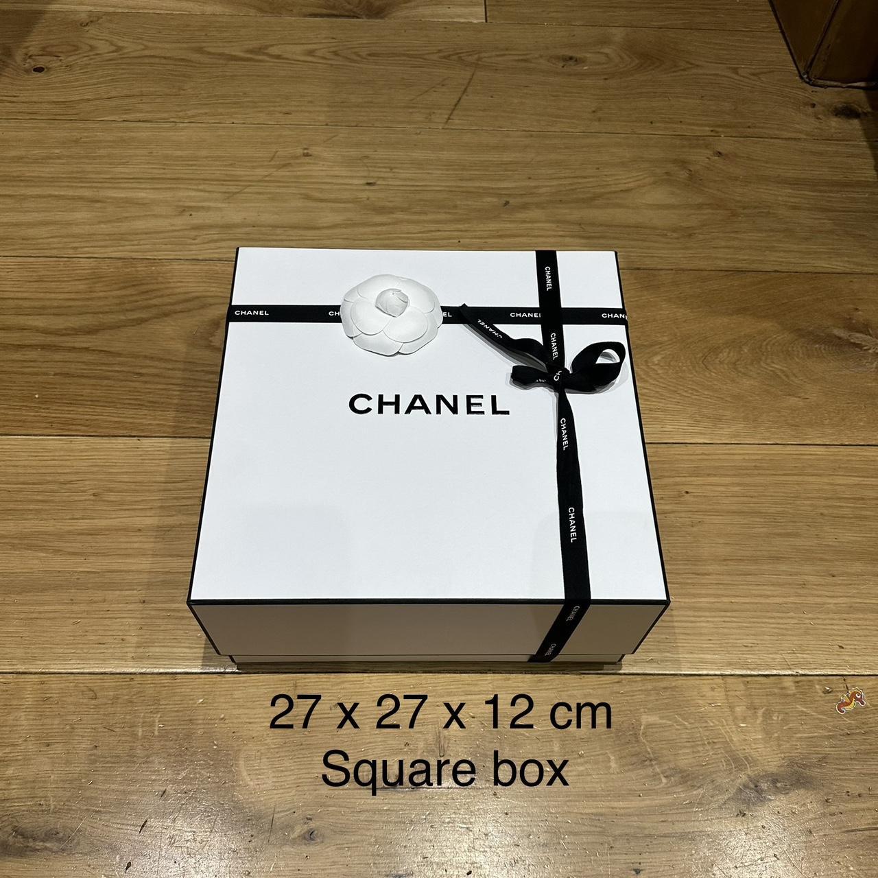 Chanel white medium box Box size 27 x 27 x 12... - Depop