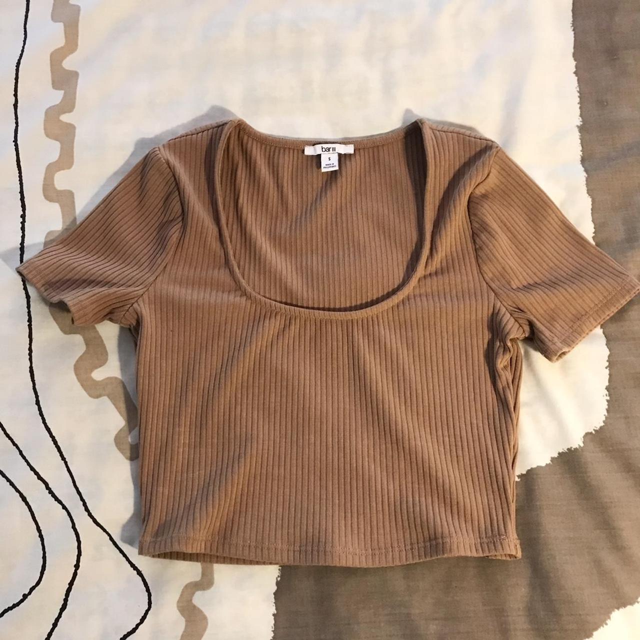 Tan Ribbed crop top Stretchy barely worn! - Depop