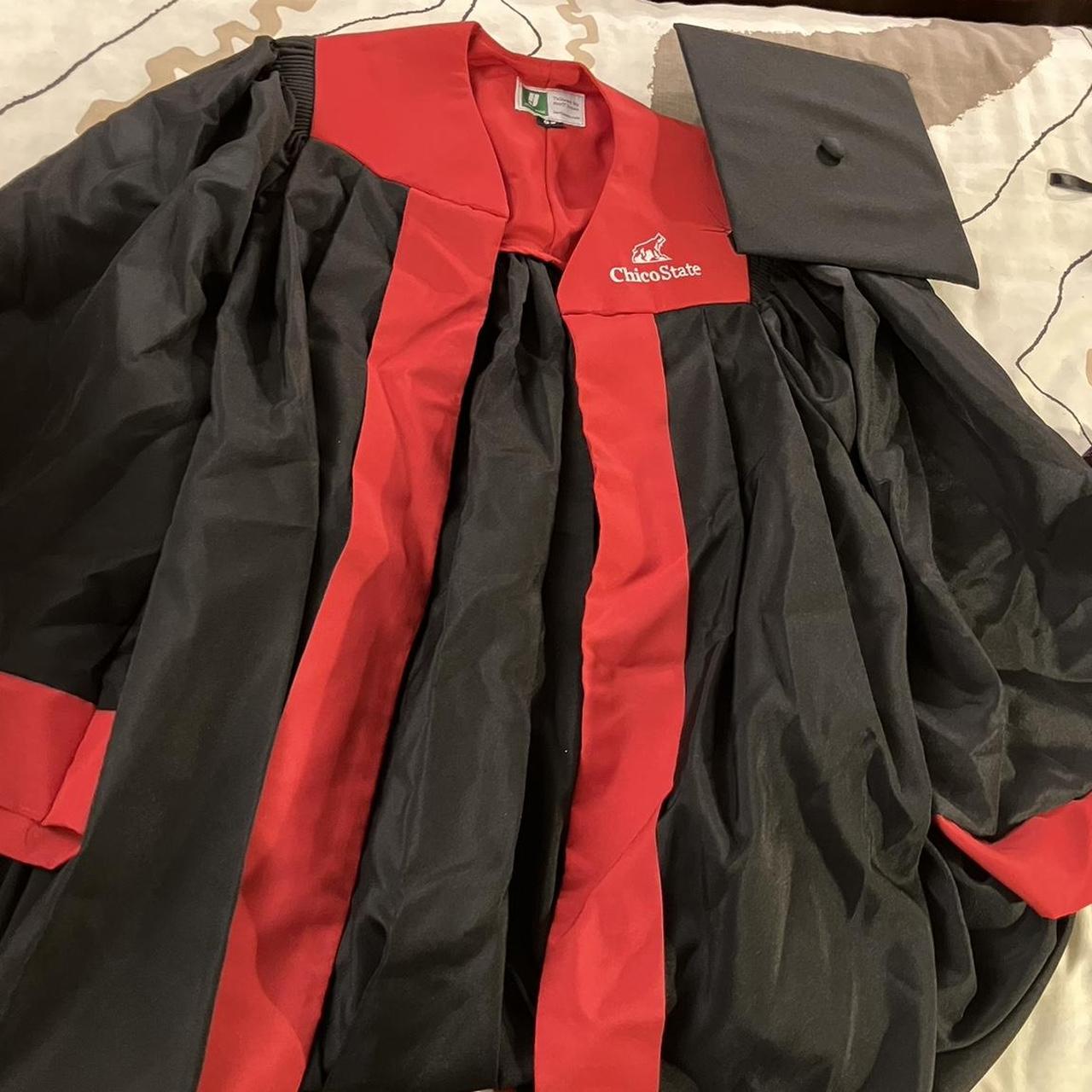 My Chico State Grad Cap and Gown Lmao Worn once.... - Depop