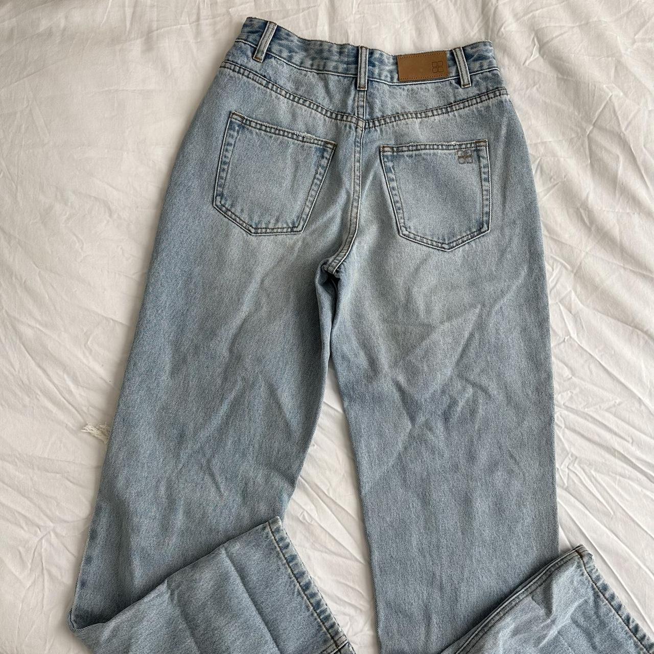 Insight, denim baggy knee rip jean Size 8 - shown... - Depop