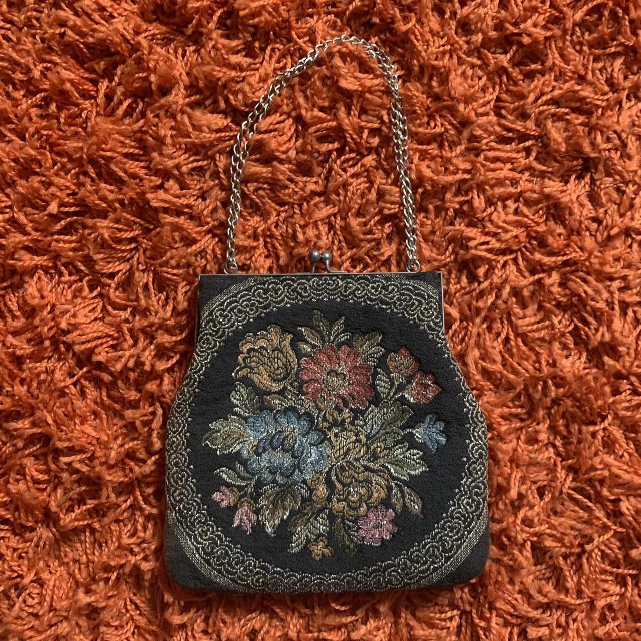 vintage embroidered purse. one of the satin edges on... - Depop