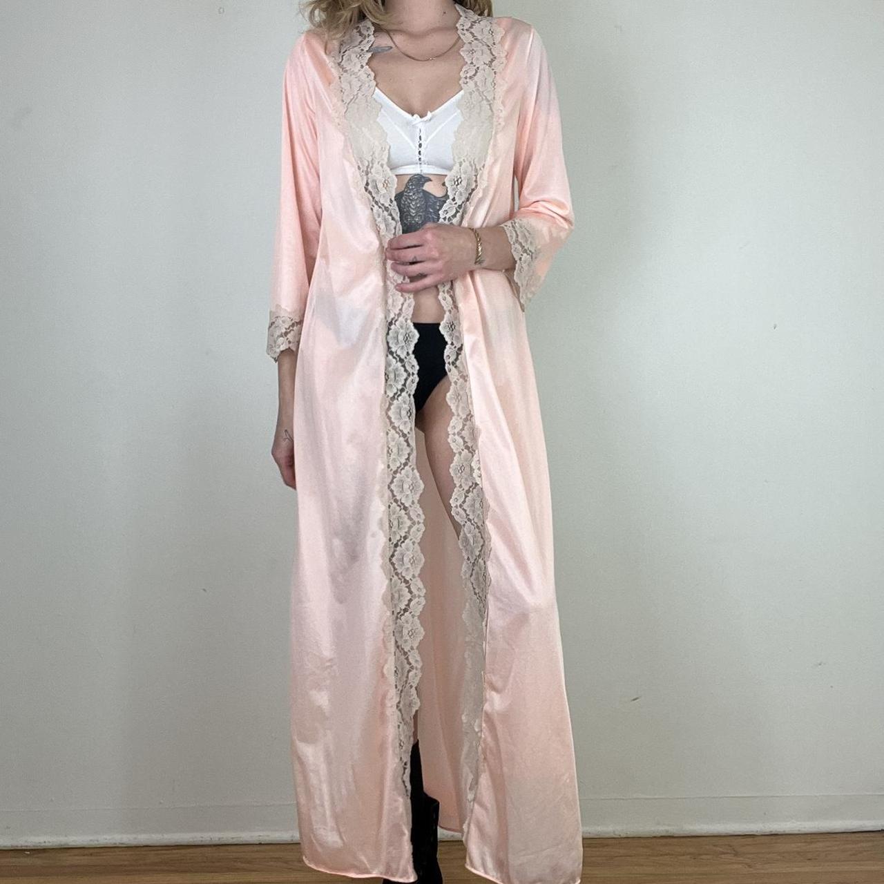 American Vintage Women's Cream and Pink Robe | Depop