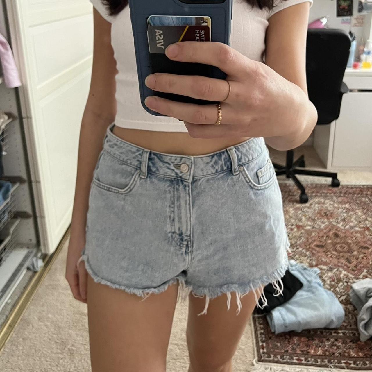 cute denim shorts! super comfortable and good quality - Depop