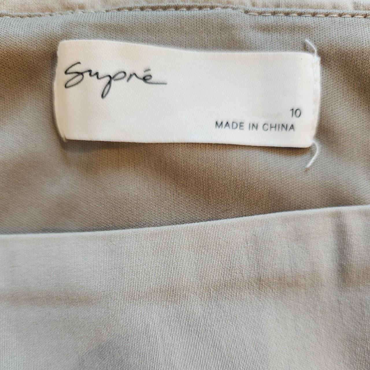 Supre mini skirt with split Size 10 Like new, just... - Depop