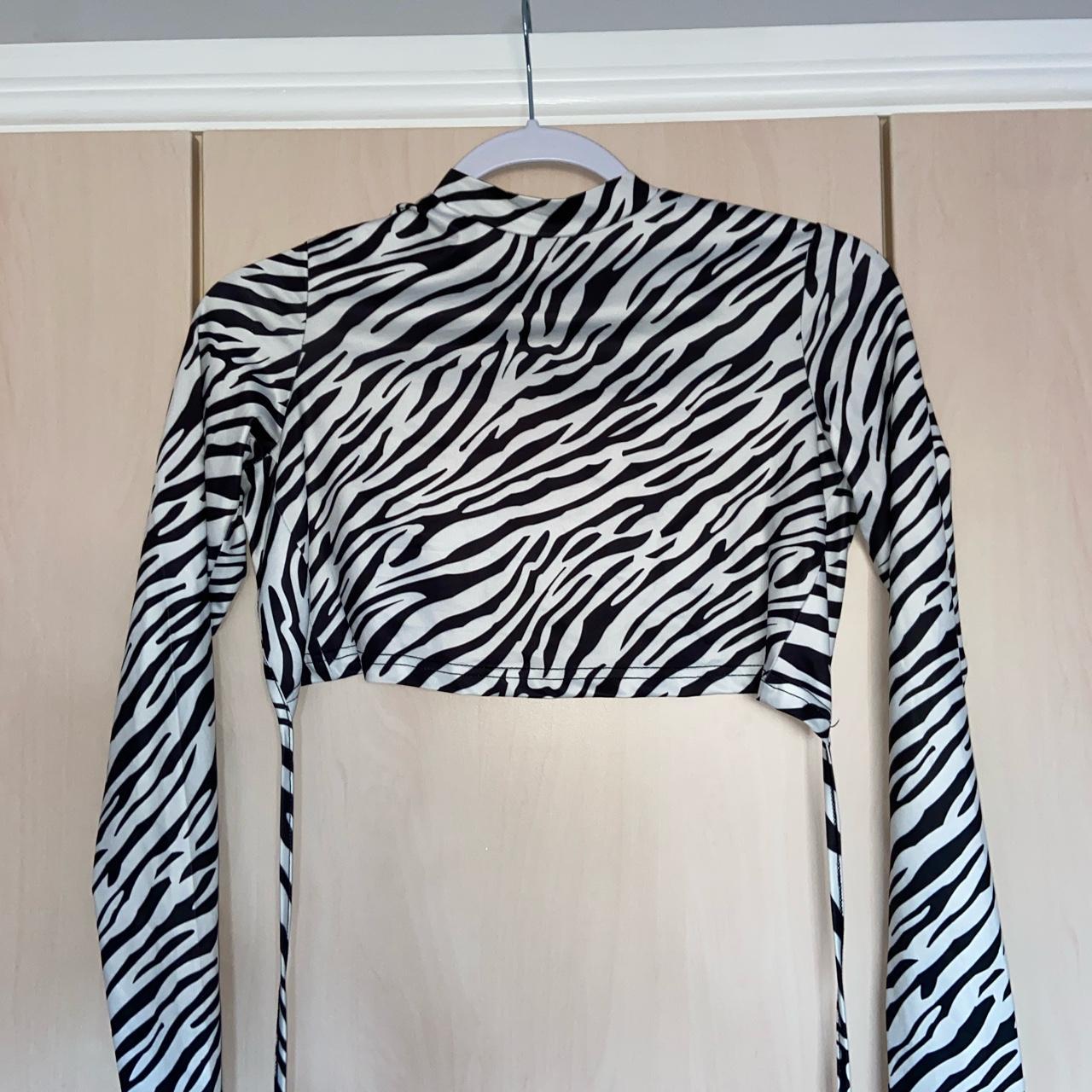 SHEIN backless zebra top never worn size xs (fits me... - Depop