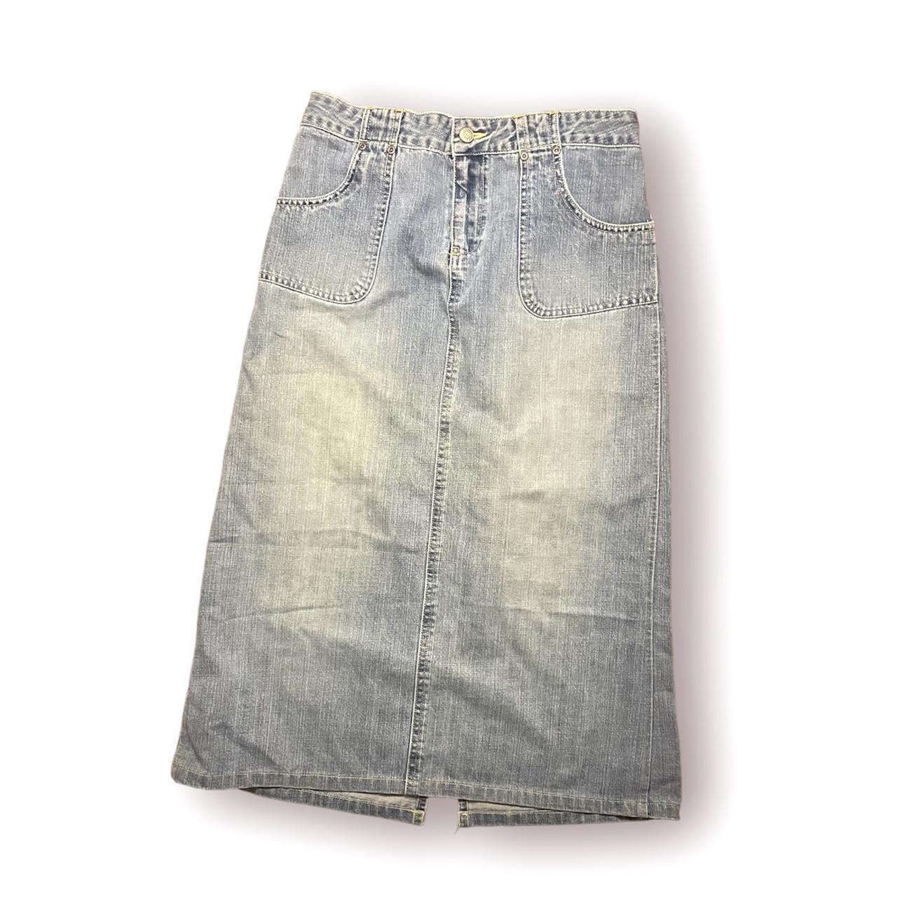 denim midi skirt this skirt is the perfect basic... - Depop