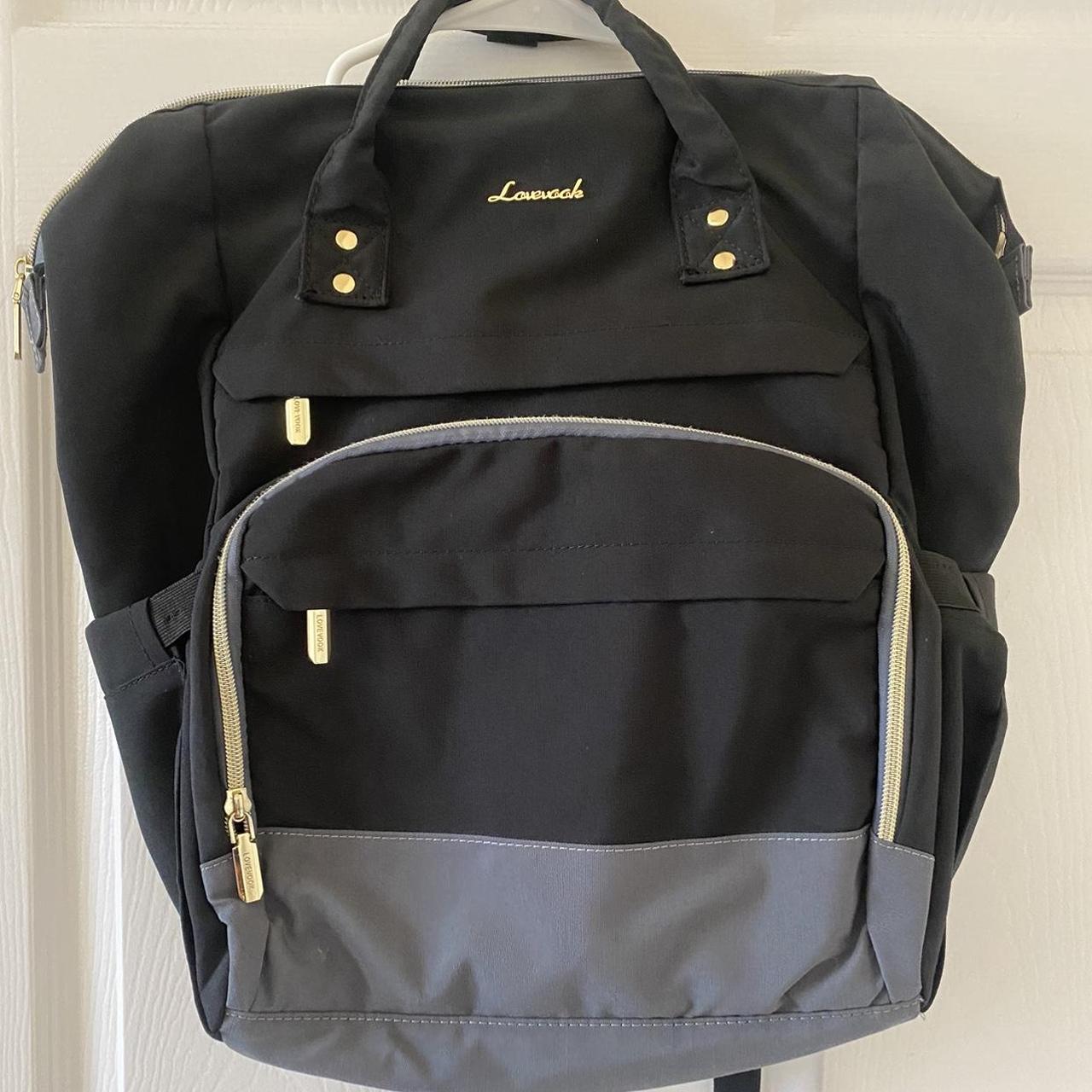 Lovevook backpack with built in usb charging port.... - Depop