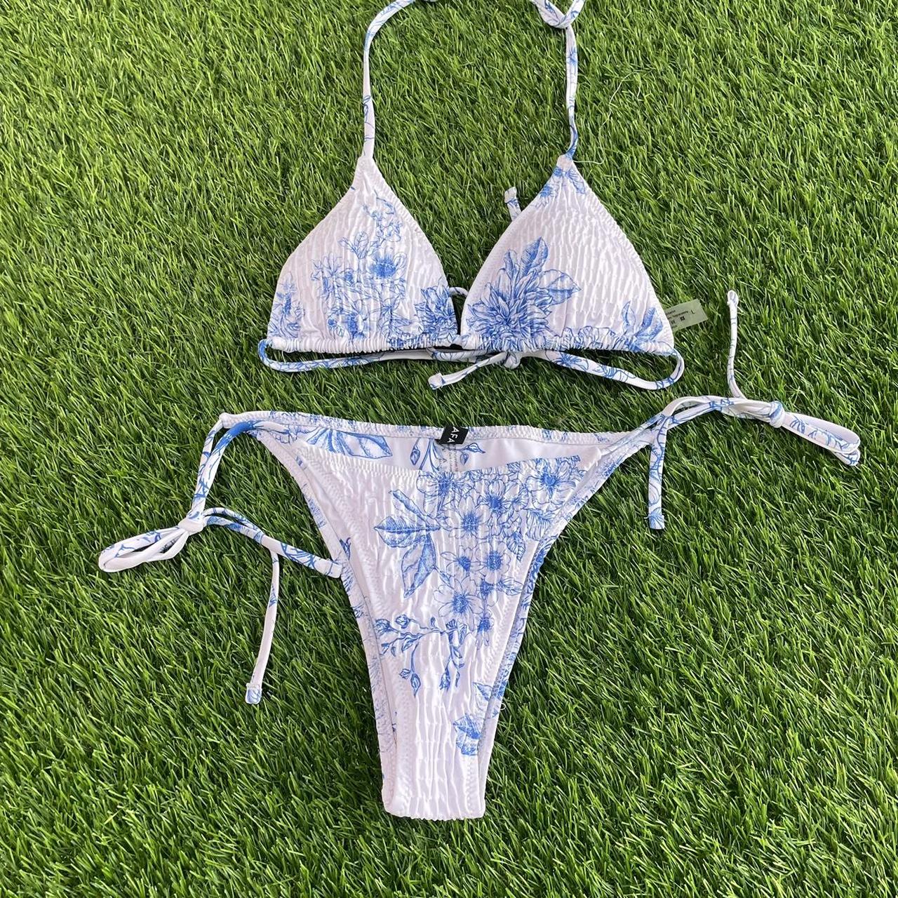 White basic preppy patterned floral textured string... | Depop