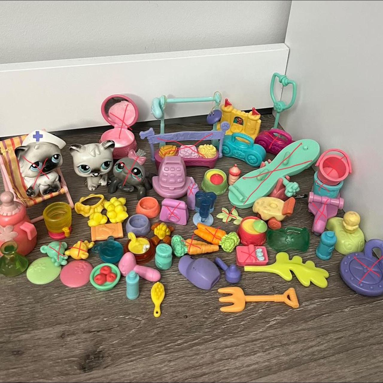 Variety of lps (littlest pet shop) accessories/... - Depop