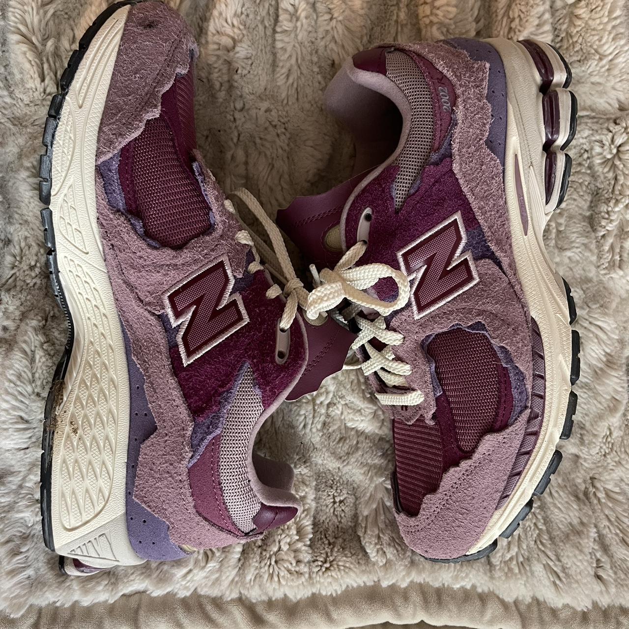 New Balance Men's Pink and Purple Trainers | Depop