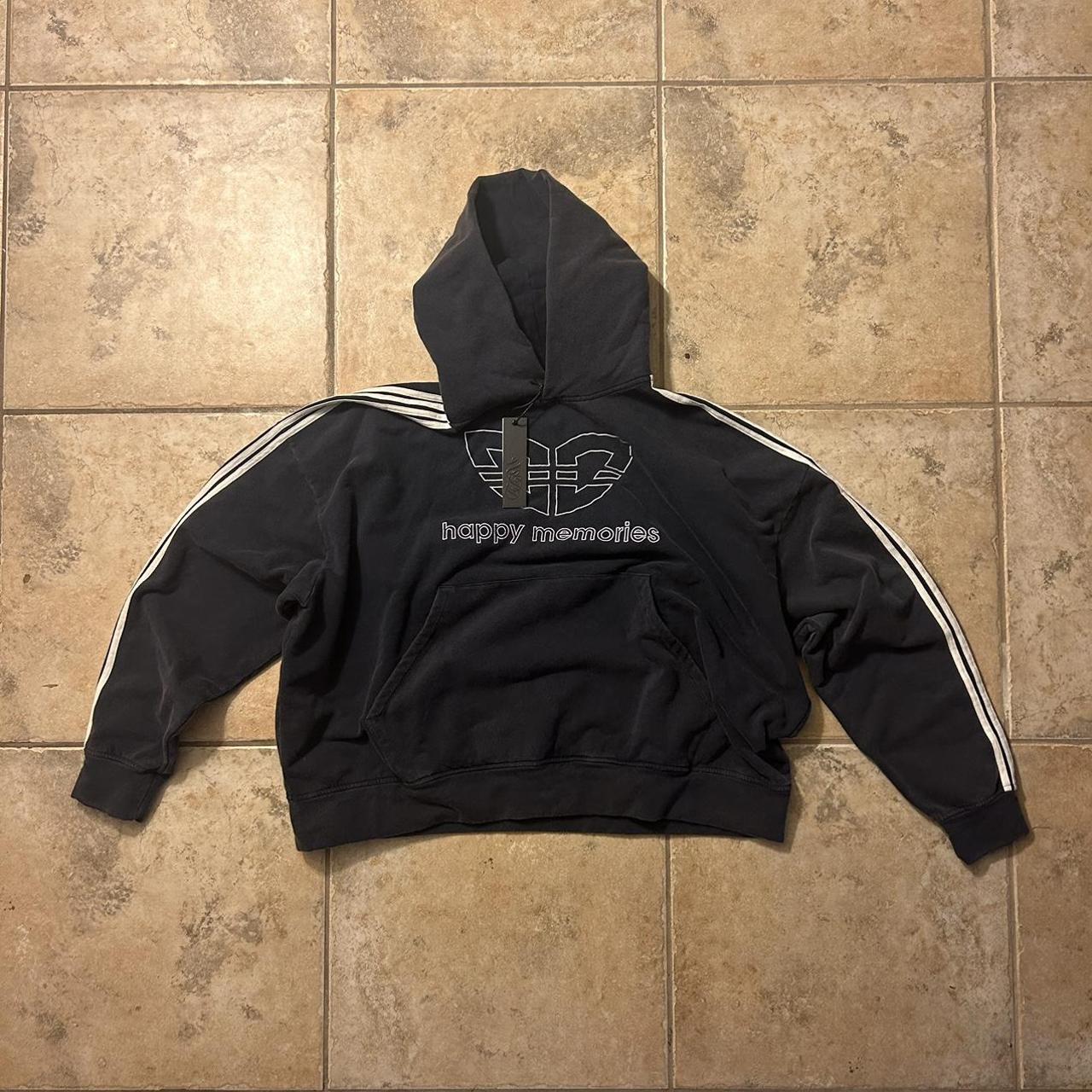 HMDD Butterfly Hoodie Size L - Depop